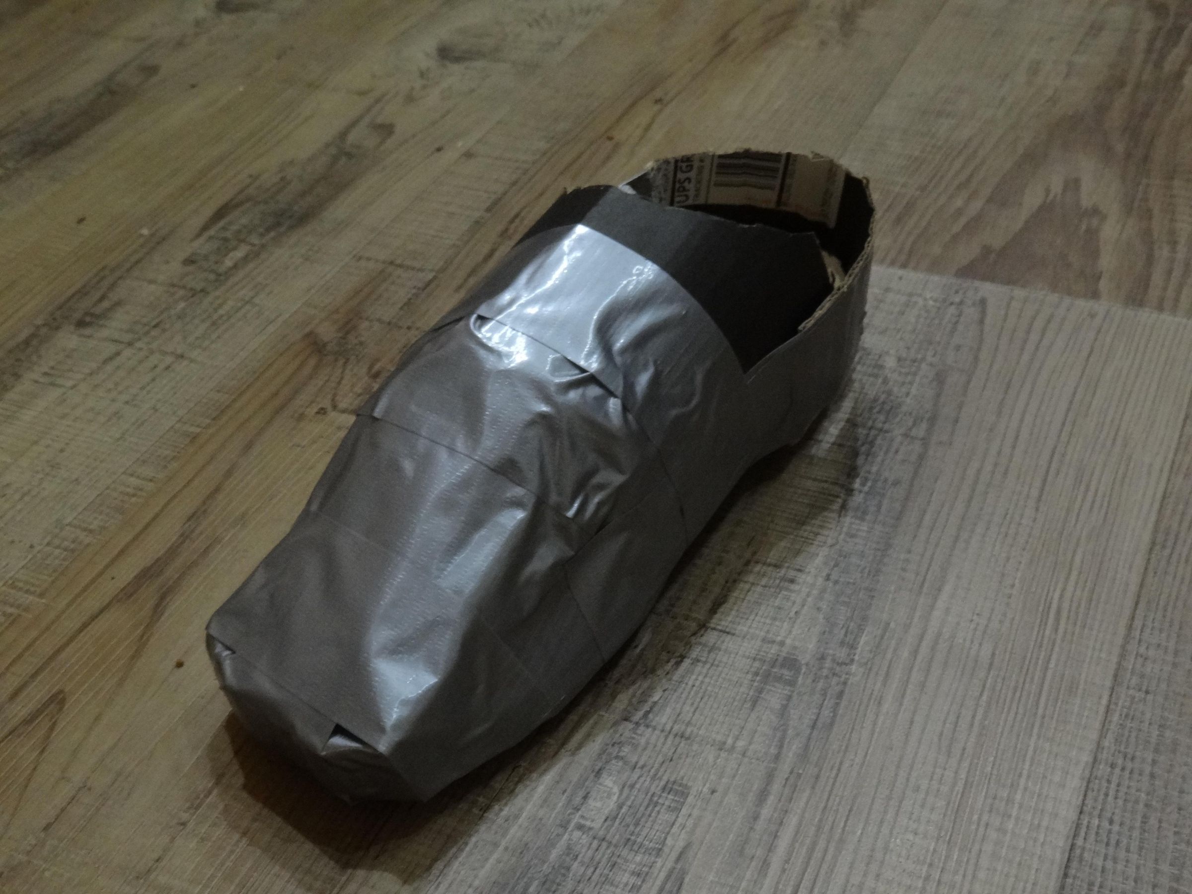 Cardboard Crocs/slippers SUPER EASY! : 8 Steps - Instructables