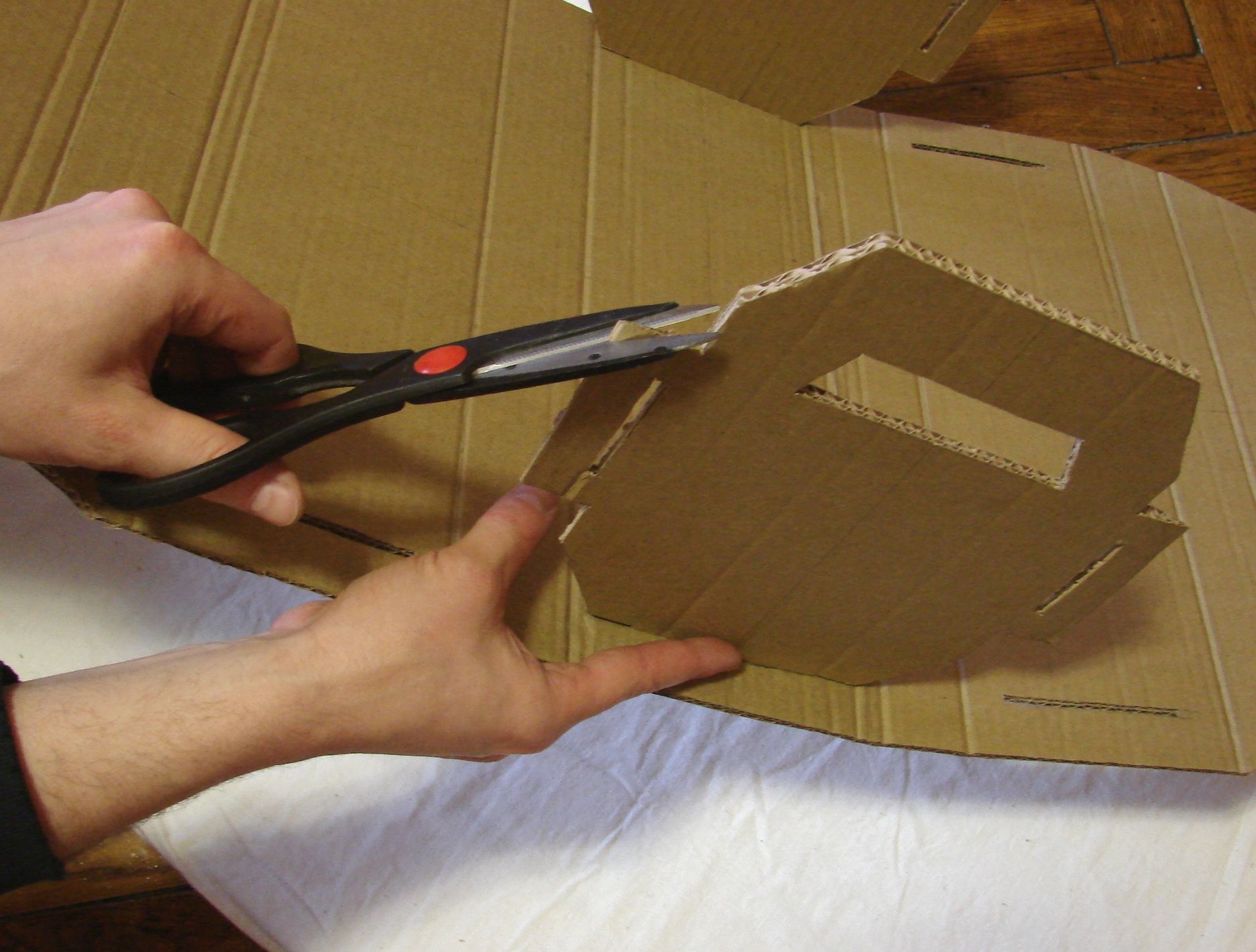 Cardboard Tool Bag : 8 Steps (with Pictures) - Instructables