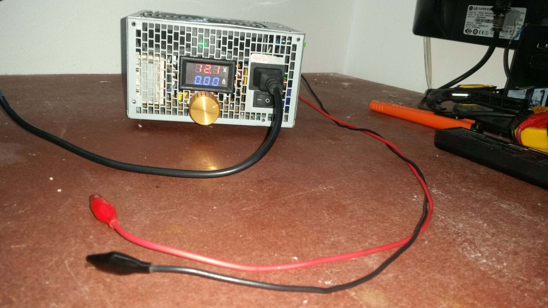 Hack an Old Pc Power Supply Into a Lab Bench Power Supply : 3 Steps ...