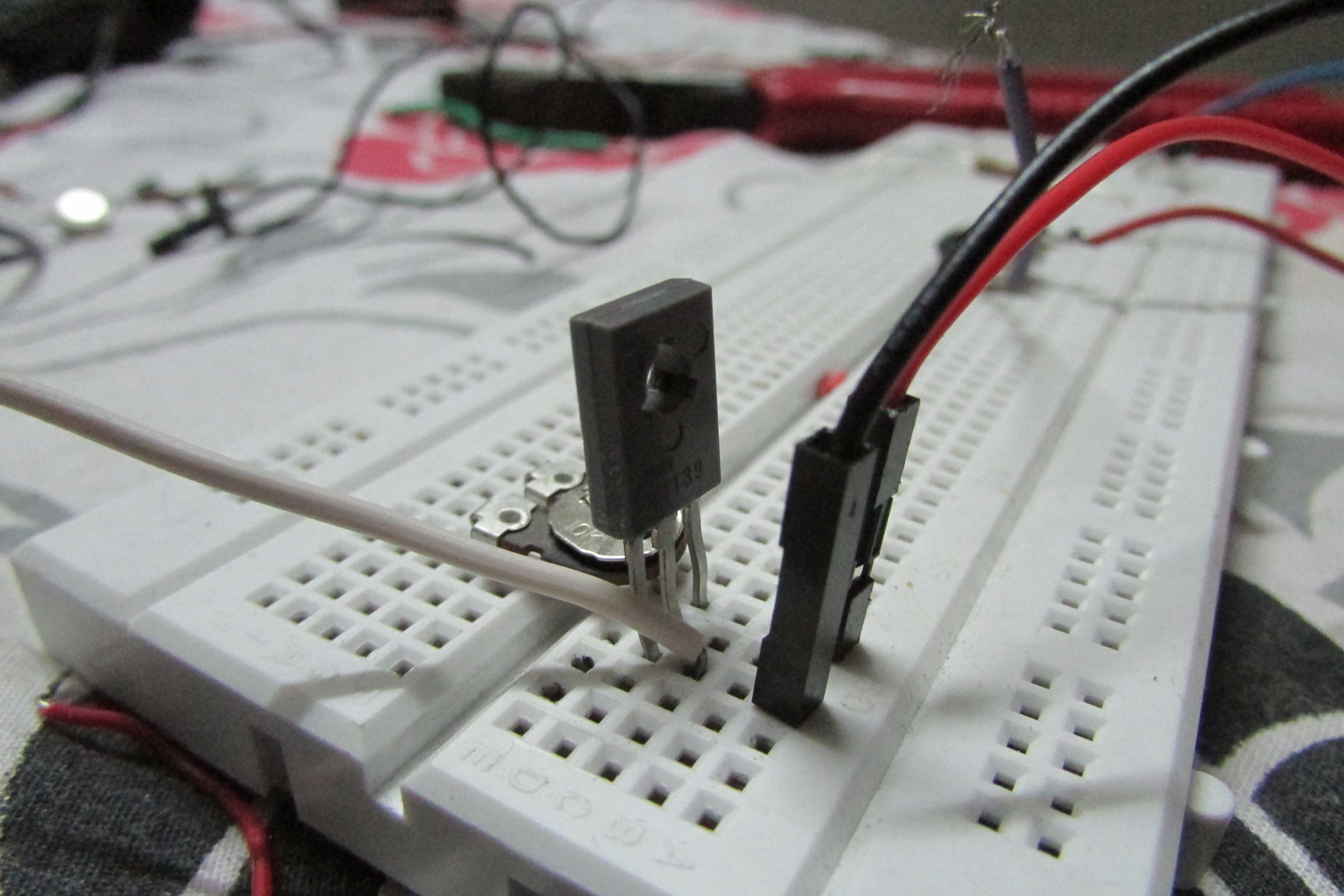 Burning Laser With Joule Thief : 6 Steps (with Pictures) - Instructables