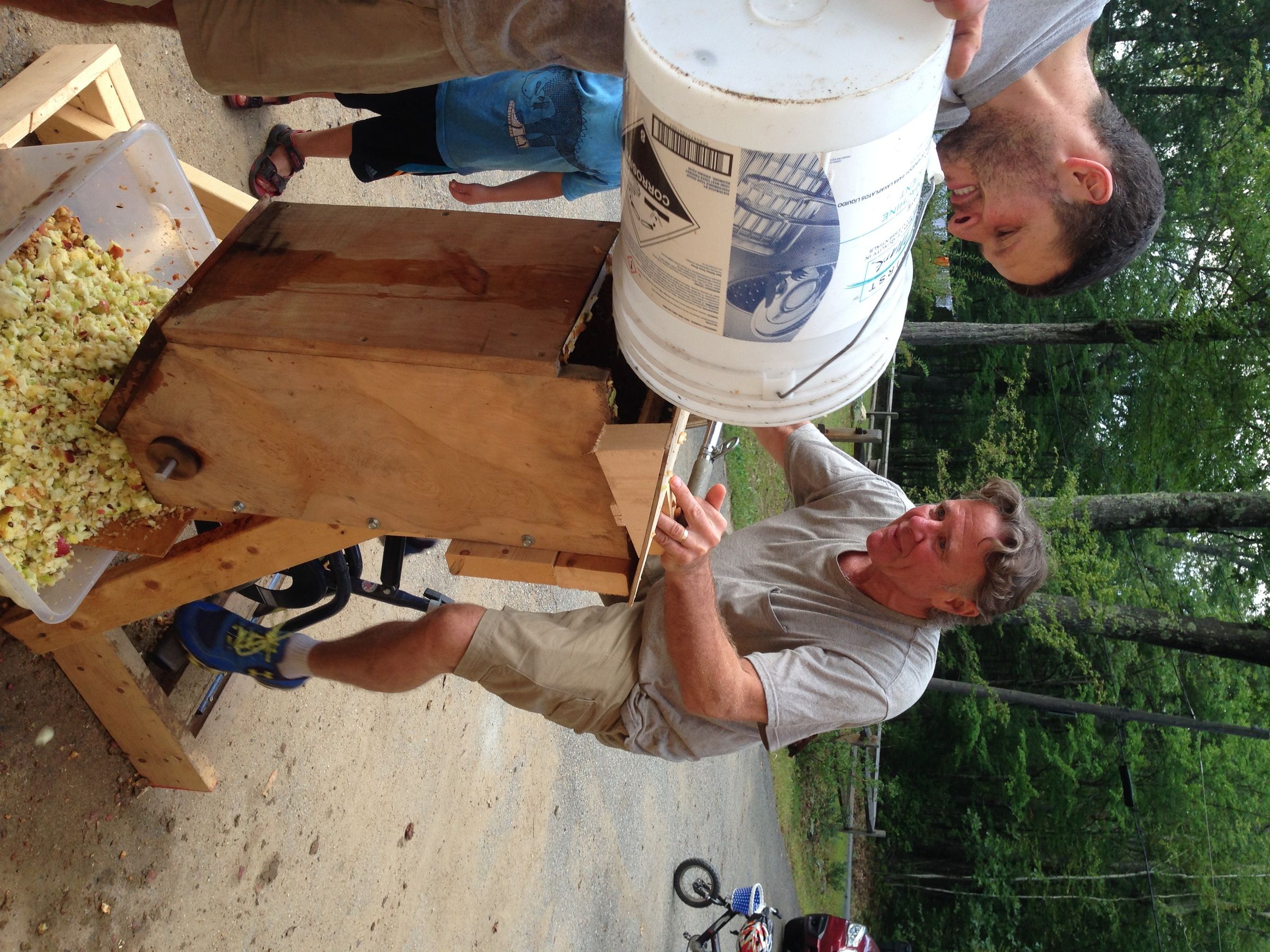 Apple Press and Apple Grinder - on the Cheap : 5 Steps (with Pictures ...