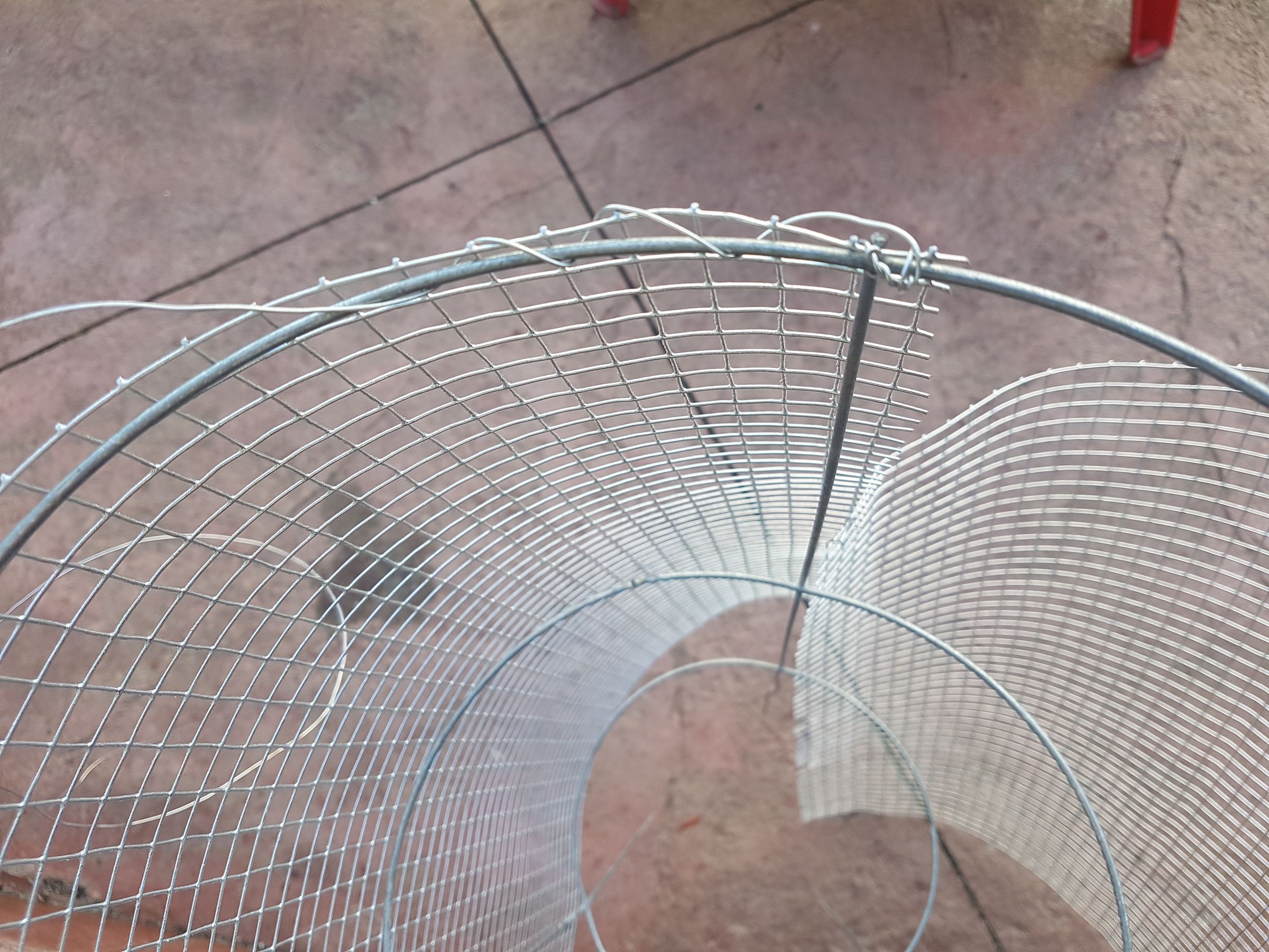 Vegetable / Fruit Plant Cage : 8 Steps (with Pictures) - Instructables