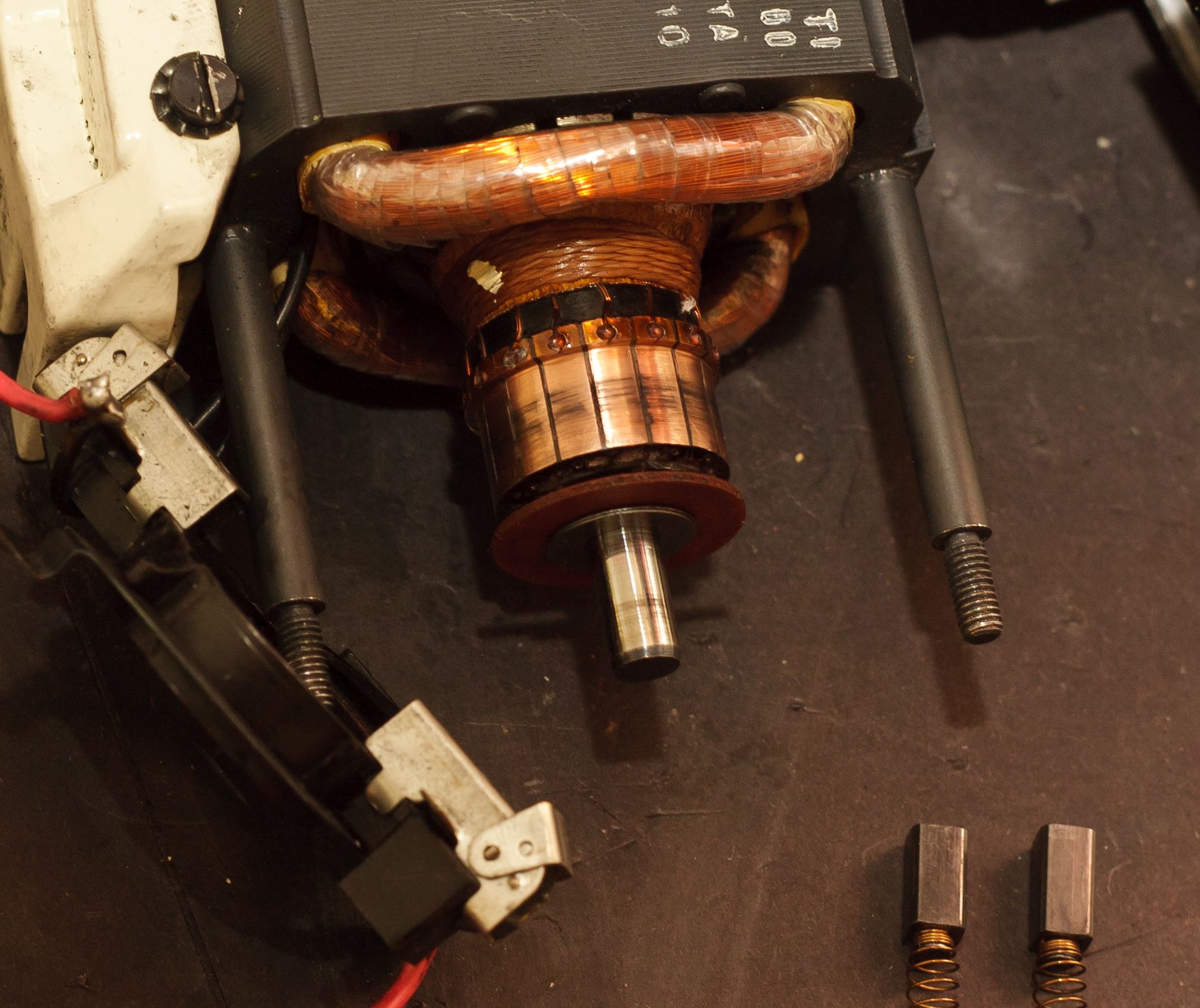 Fix a Power Tool : 8 Steps - Instructables