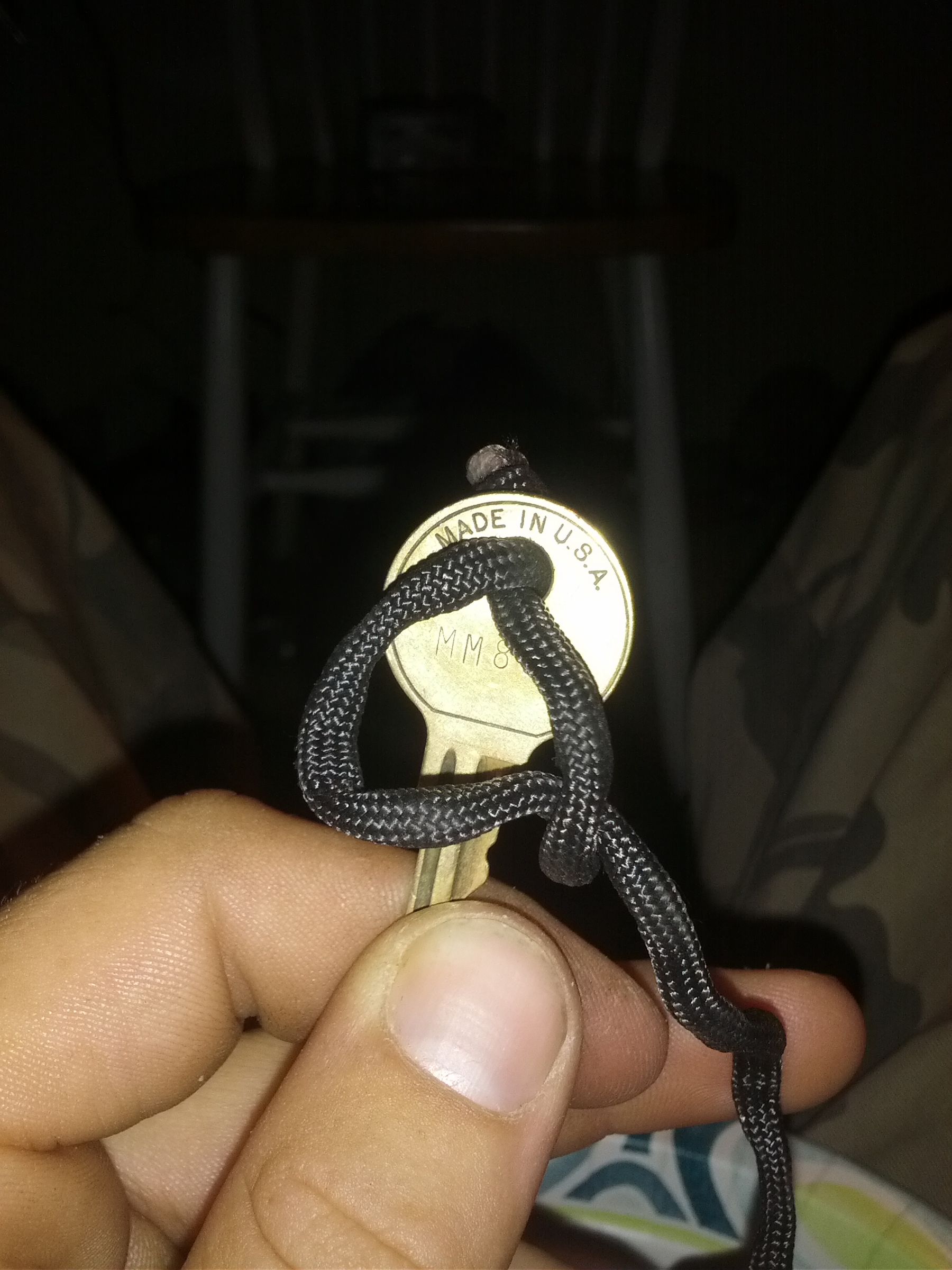 Paracord Key Extender/lanyard : 8 Steps - Instructables