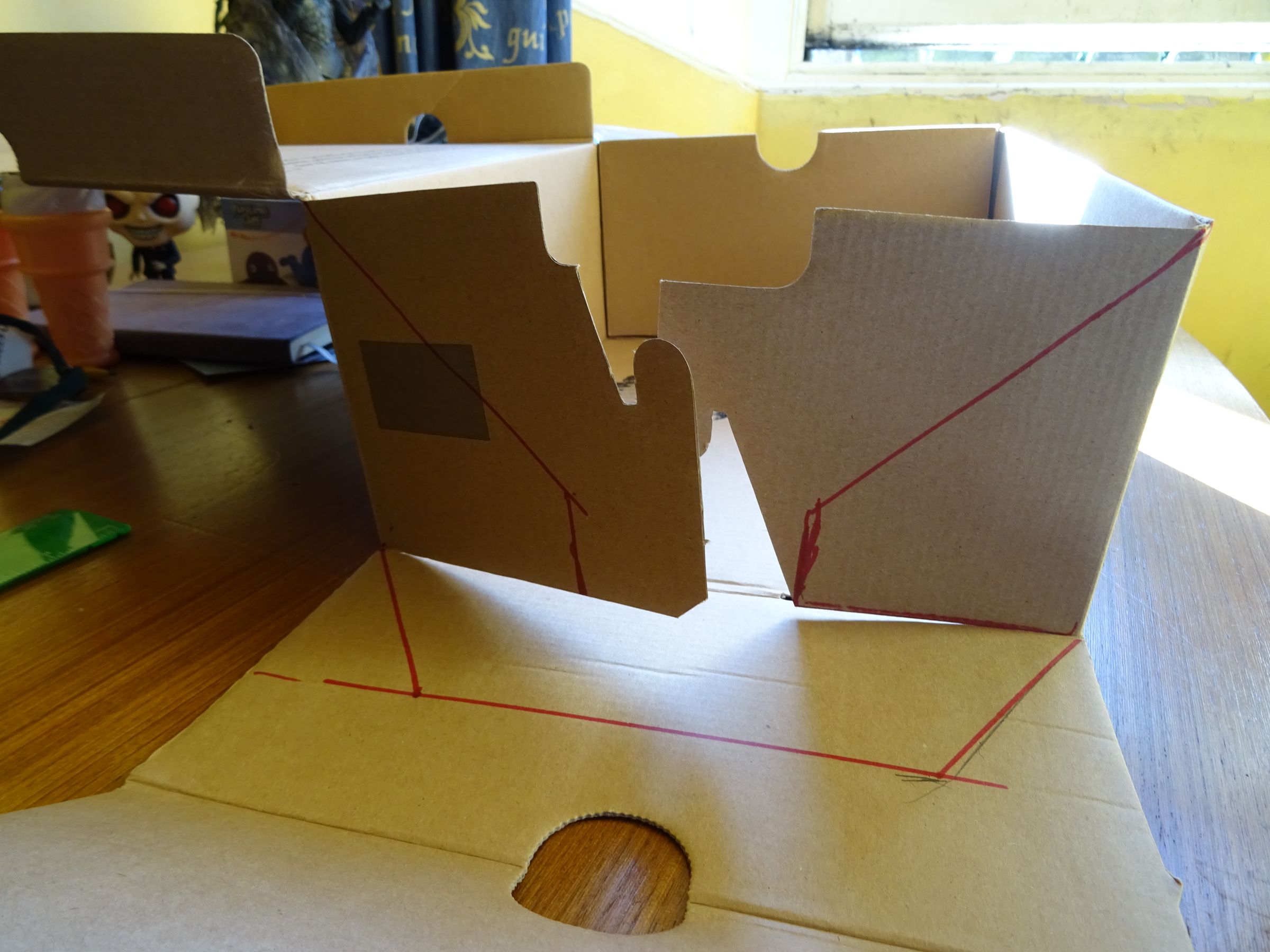 Shoe Box Spaceship : 9 Steps (with Pictures) - Instructables