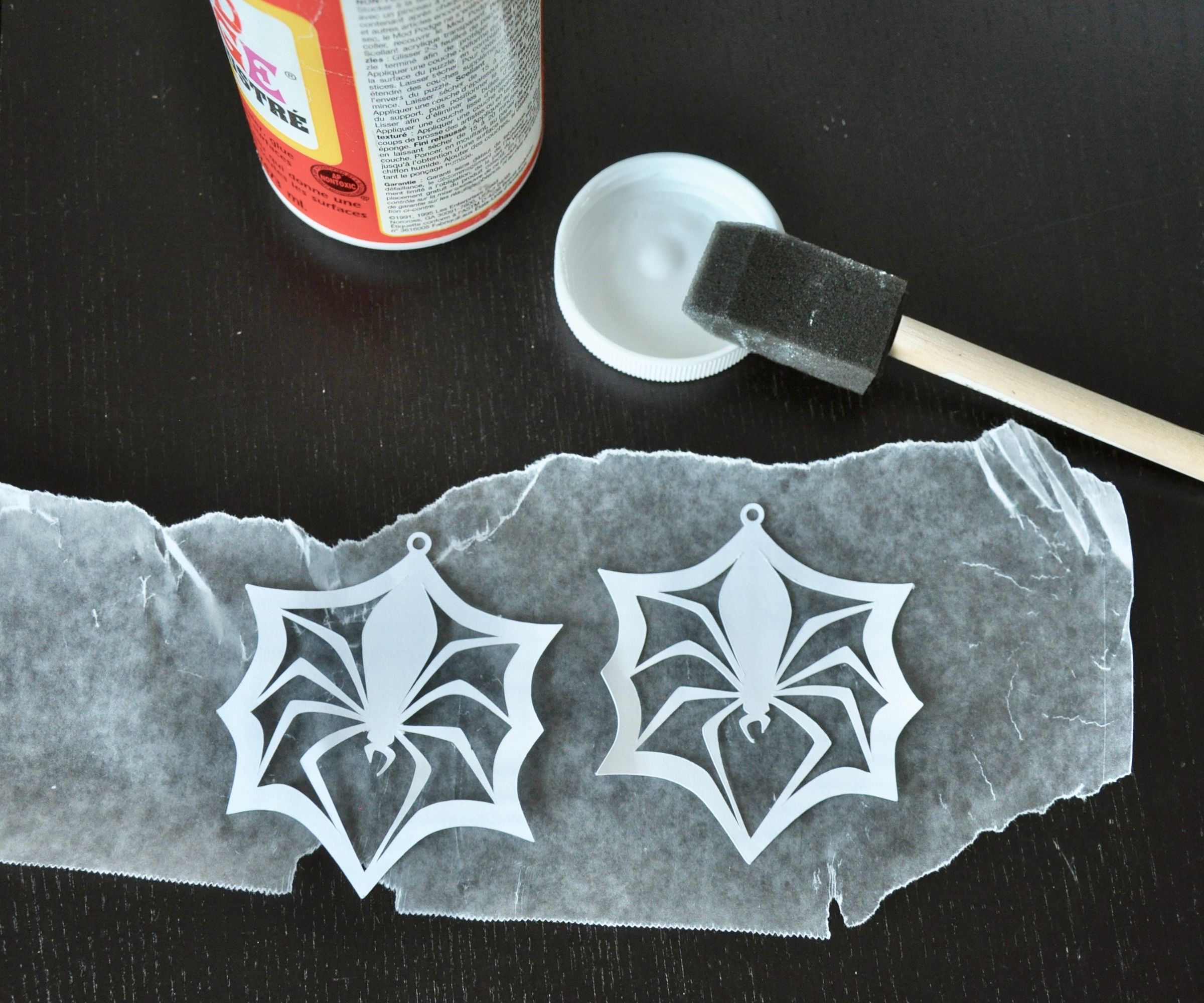 Jack Skellington Spider Snowflake Ornament : 5 Steps (with Pictures ...