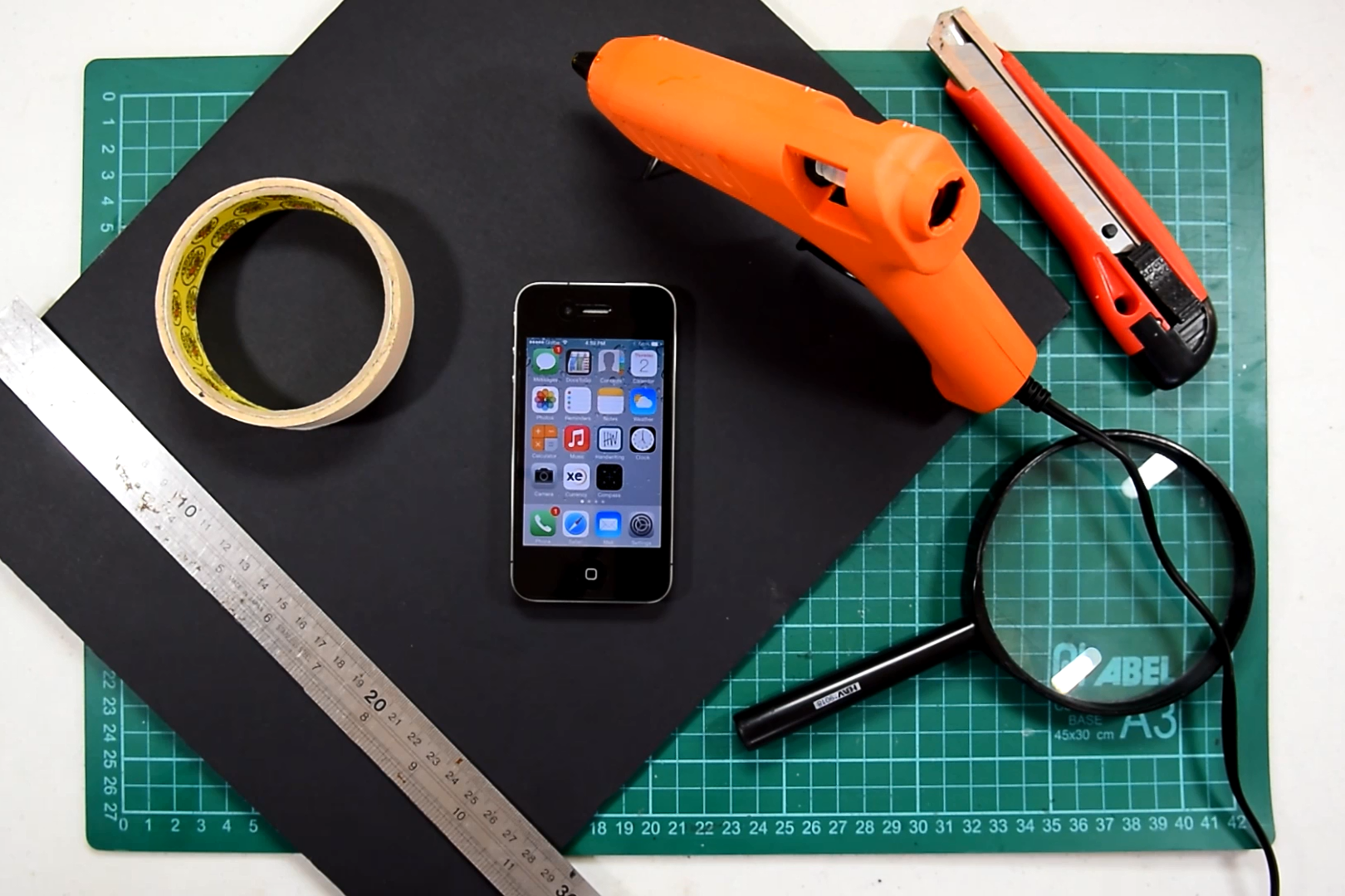 Build a Smartphone Projector With a Shoebox : 17 Steps (with Pictures ...