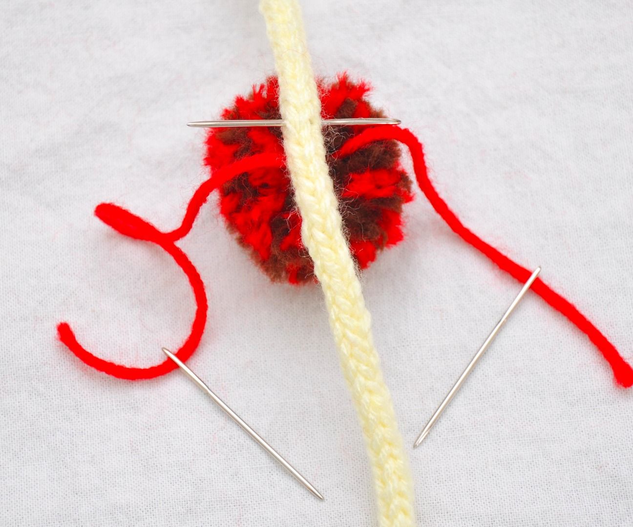 Spaghetti and Meatball Knit Scarf : 9 Steps (with Pictures) - Instructables