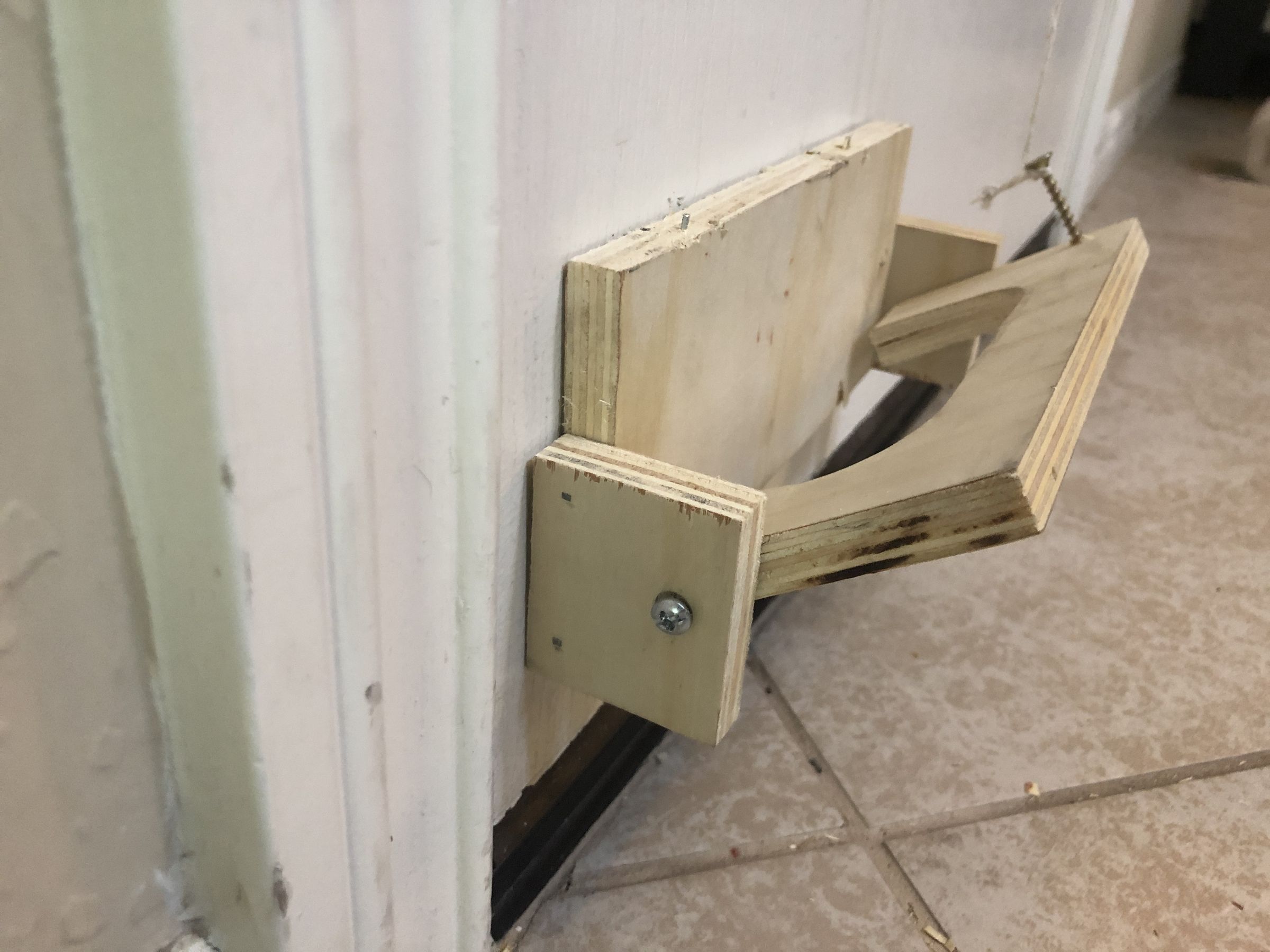Simple Foot Door Opener : 4 Steps - Instructables