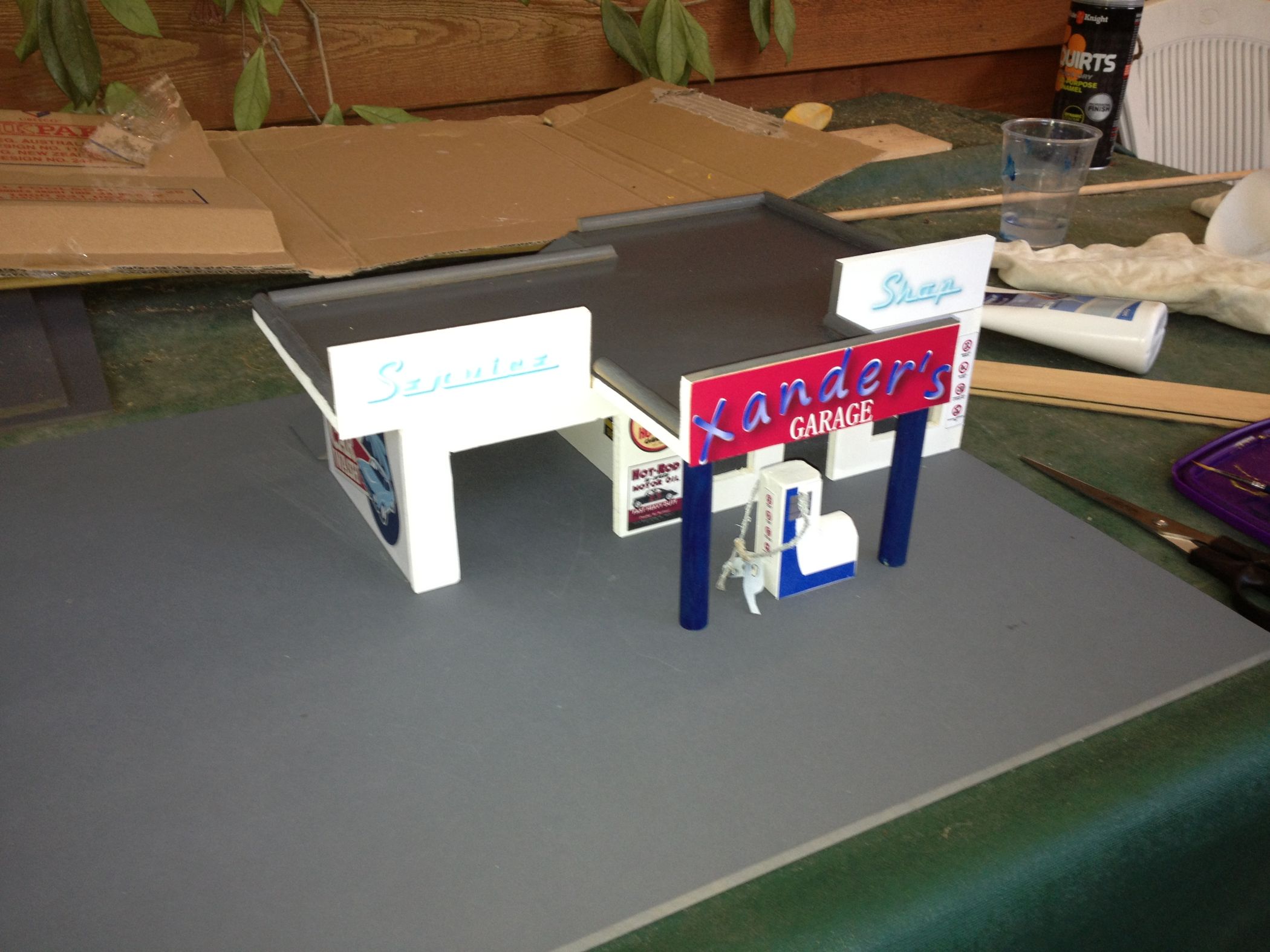 Toy Service Station : 3 Steps - Instructables