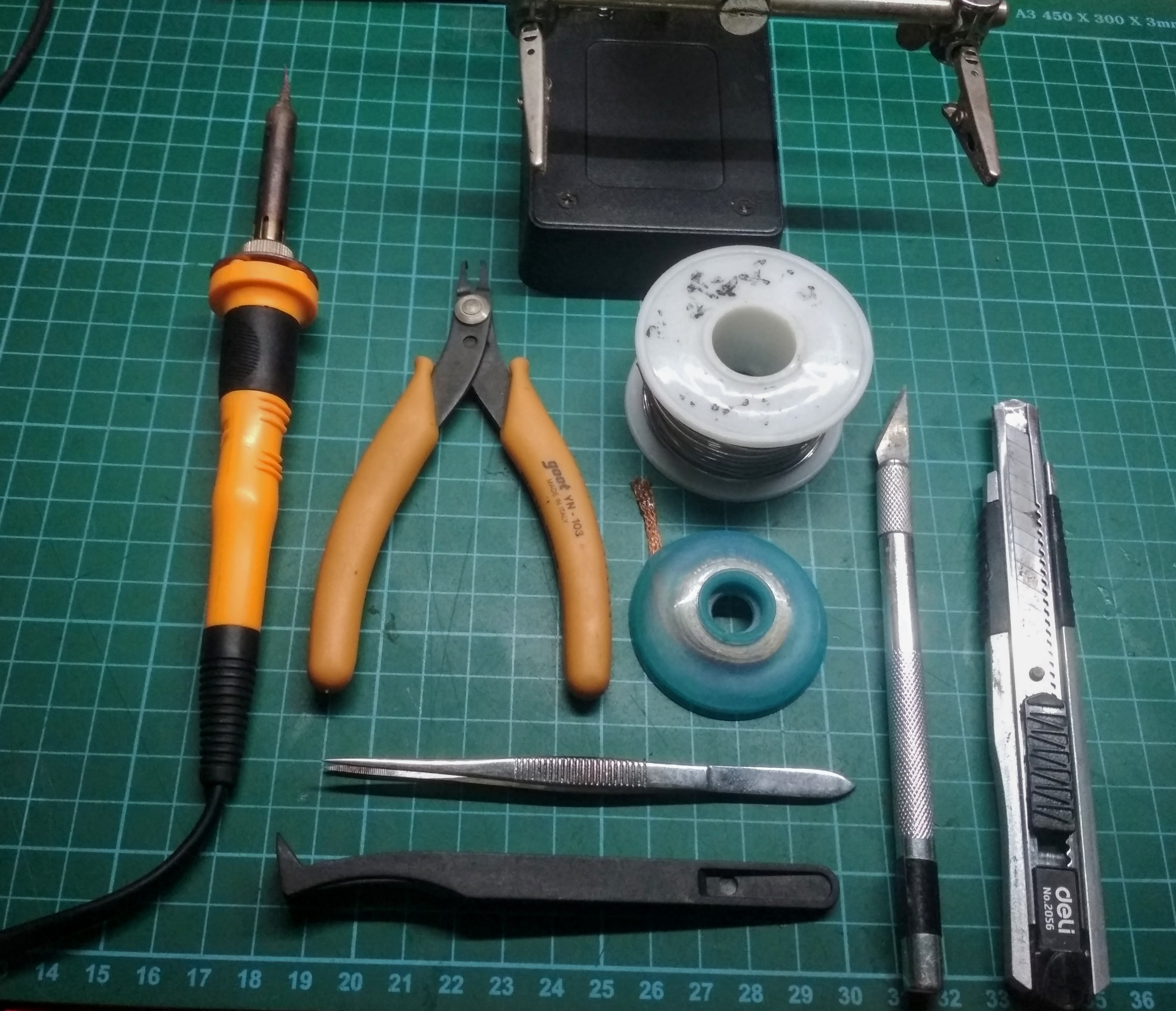 Fixing an Arduino Pro Micro: the USB Port Came Off !! : 17 Steps ...