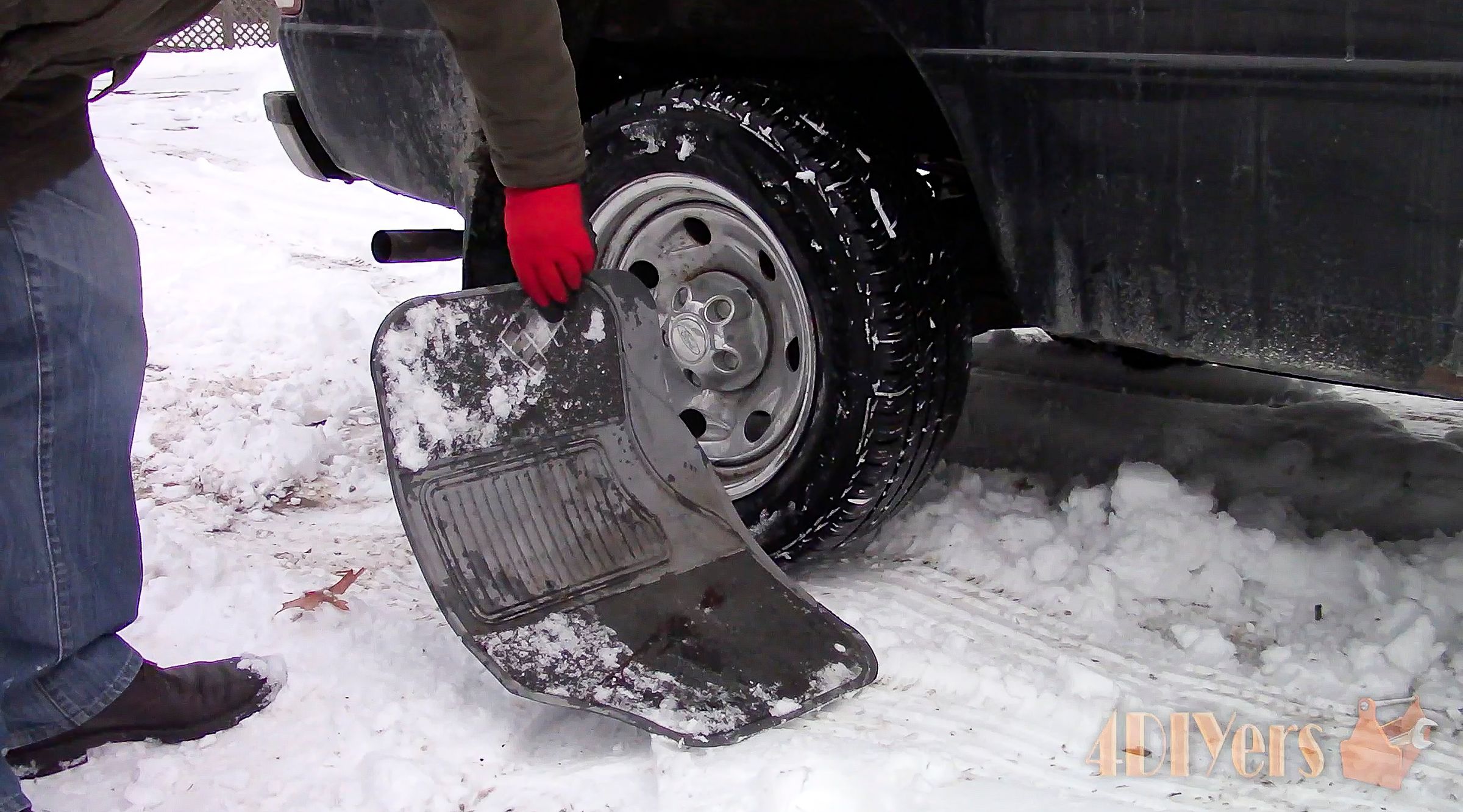 How to Get Your Vehicle Unstuck in the Snow : 6 Steps (with Pictures ...