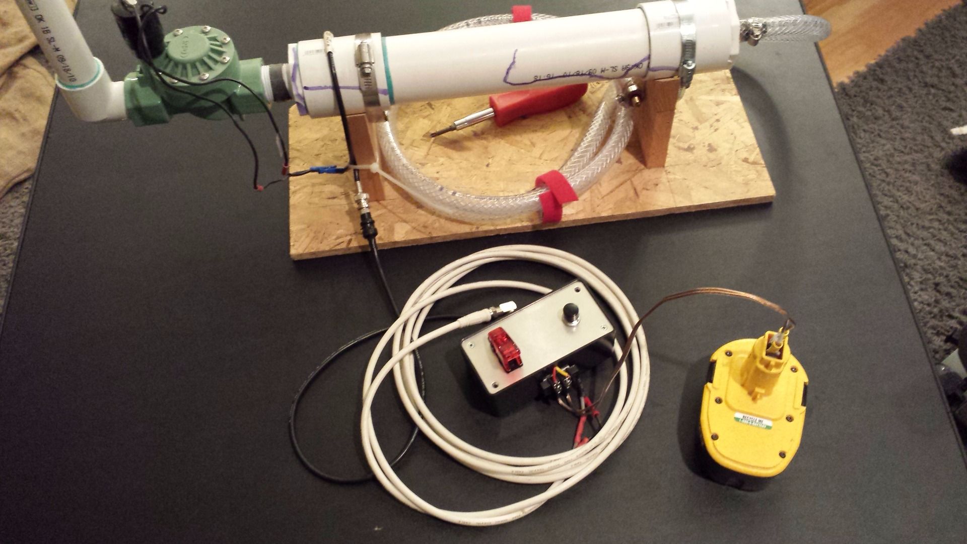 Classroom Expedient Air Rockets : 6 Steps - Instructables