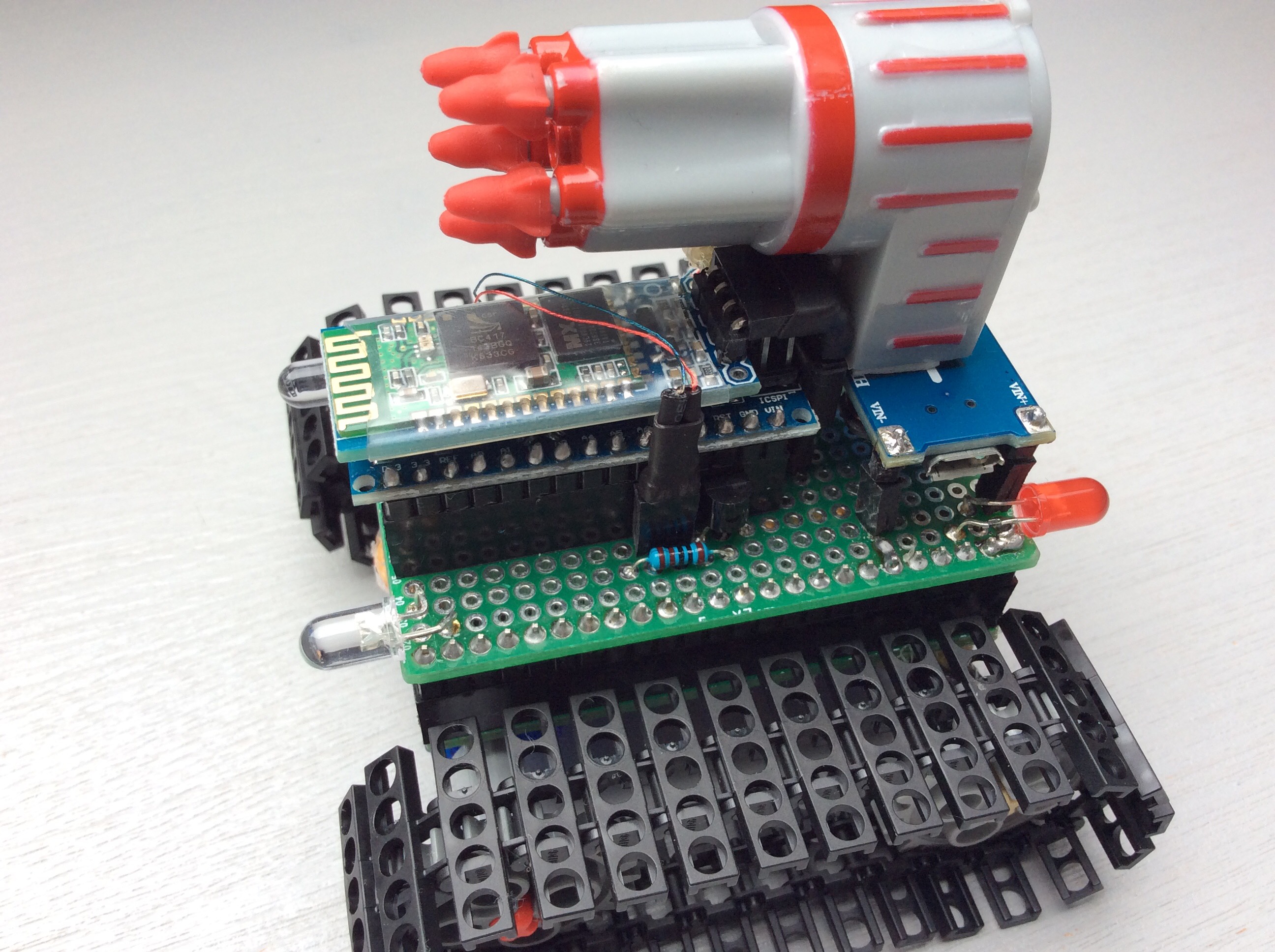 Tiny Smartphone Controlled Arduino Tank : 10 Steps (with Pictures ...