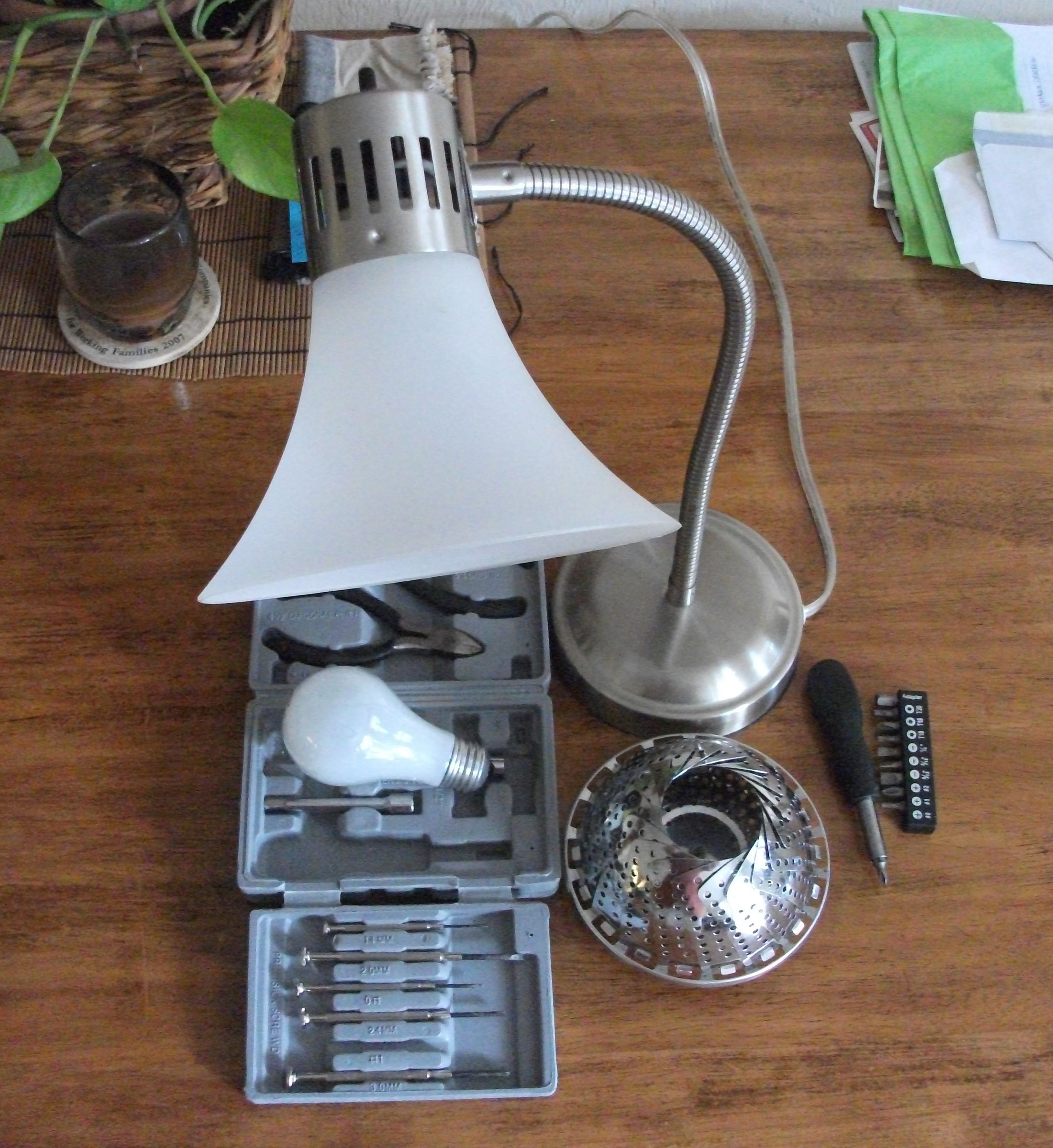 Dieselpunk Vegetable Steamer Desk Lamp : 3 Steps (with Pictures ...