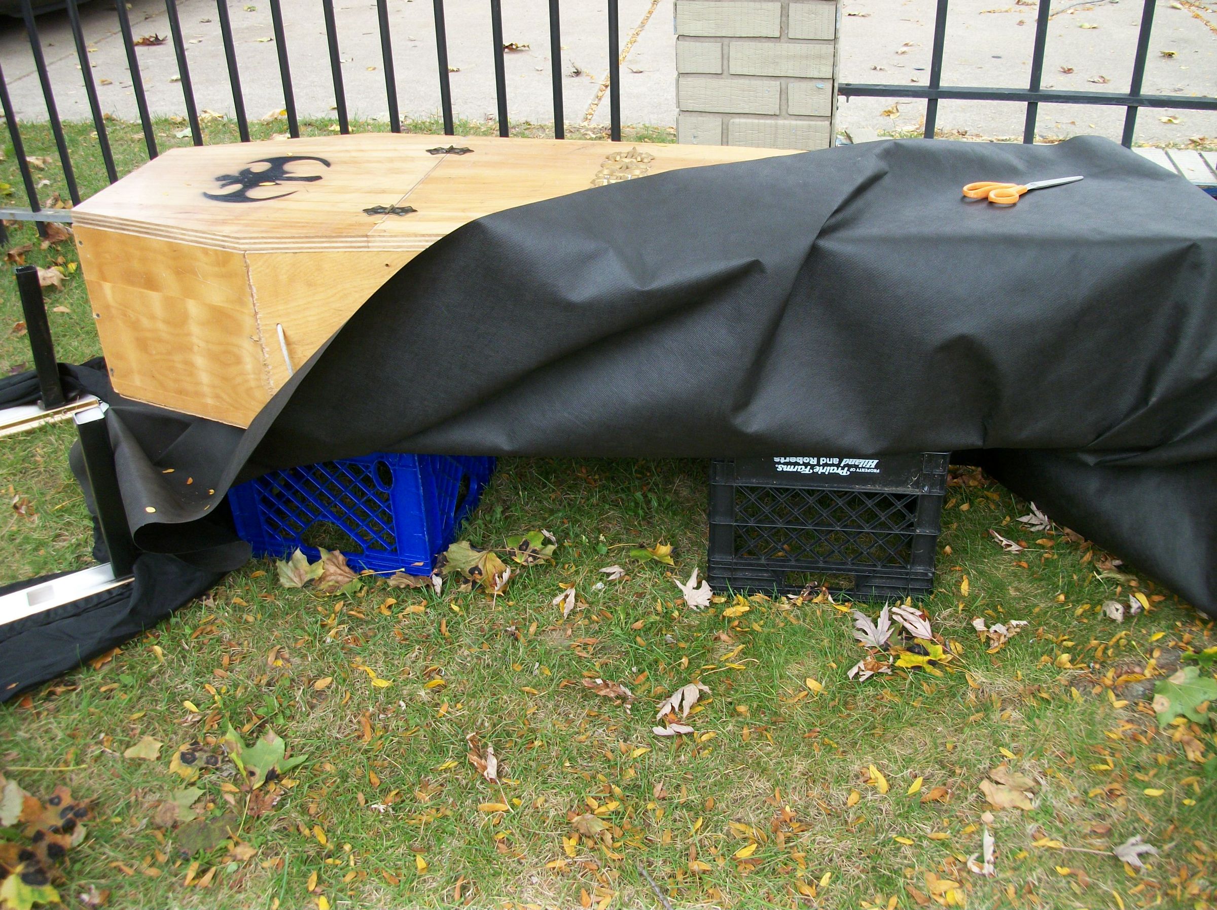 Coffin/Casket Lowering Device Stand : 5 Steps - Instructables