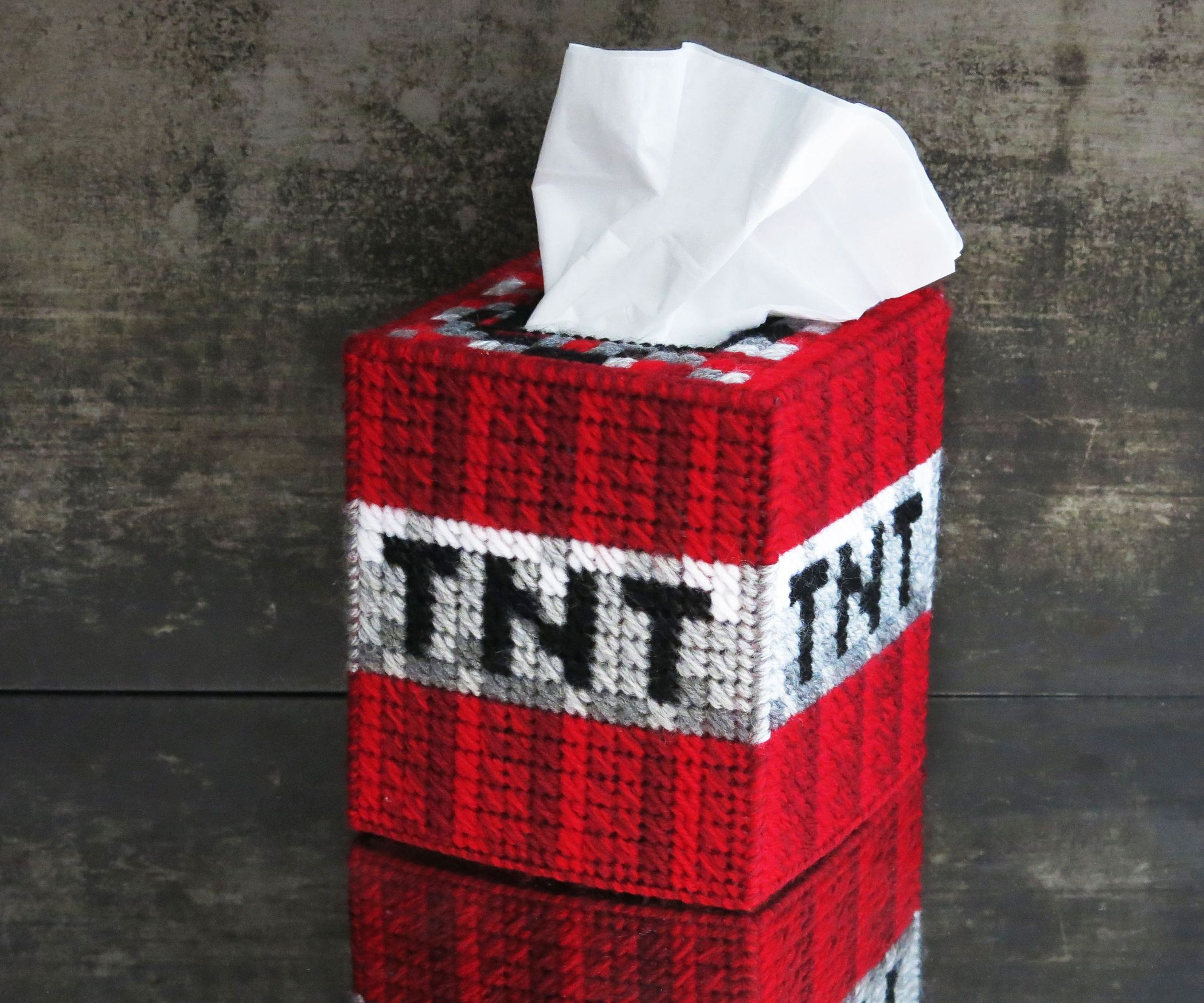 Minecraft TNT Tissue Box Cover : 10 Steps (with Pictures) - Instructables