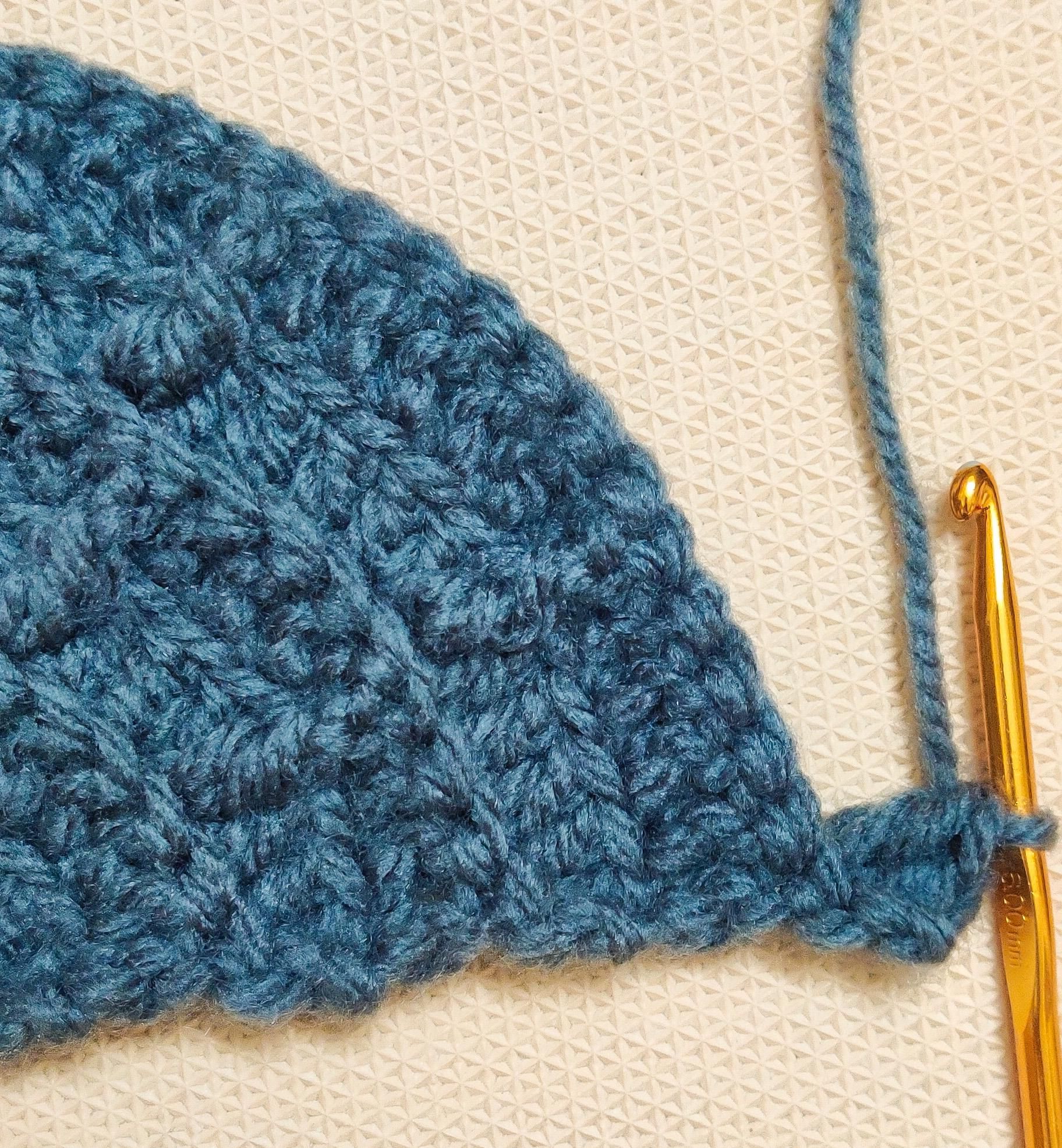 Textured Crochet Half Circle Rug : 18 Steps (with Pictures) - Instructables