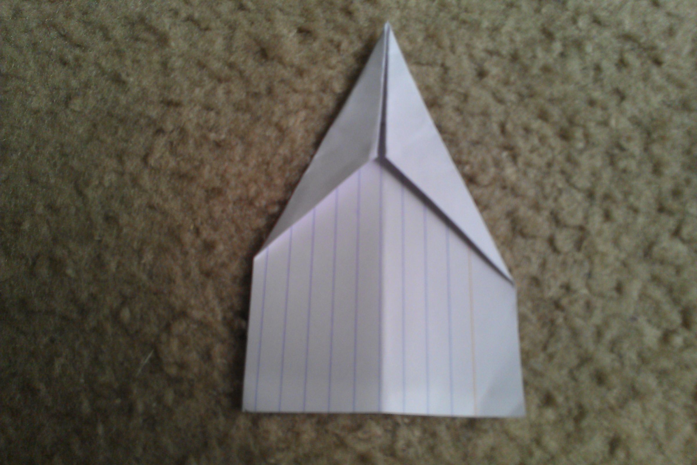 Index Card Airplane-the Dart : 3 Steps - Instructables