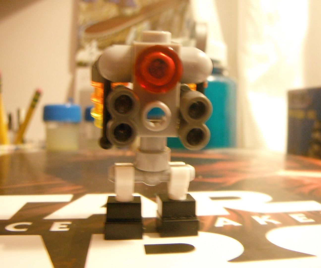 How to Make a (very Easy) Lego Sentry Droid/Dancing Robot : 5 Steps ...