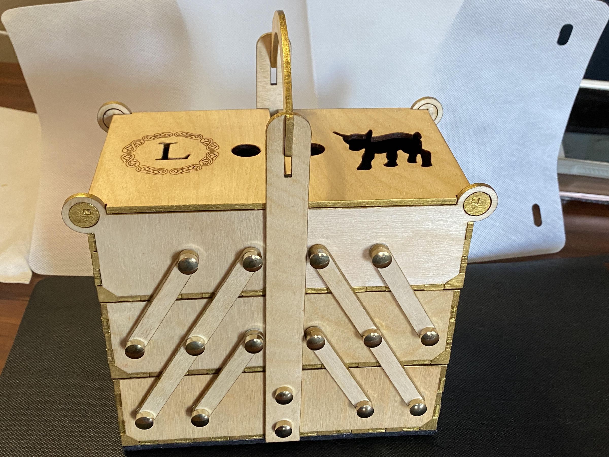 Laser Cut Pivoting Box : 10 Steps (with Pictures) - Instructables