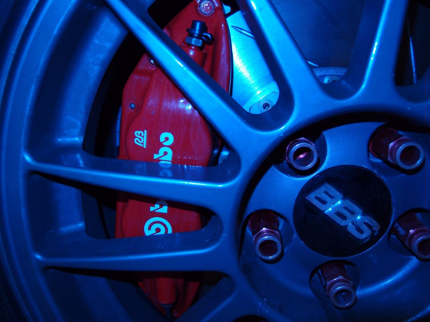 Disk Brake Pads, Rotor, and Caliper Replacement : 8 Steps - Instructables