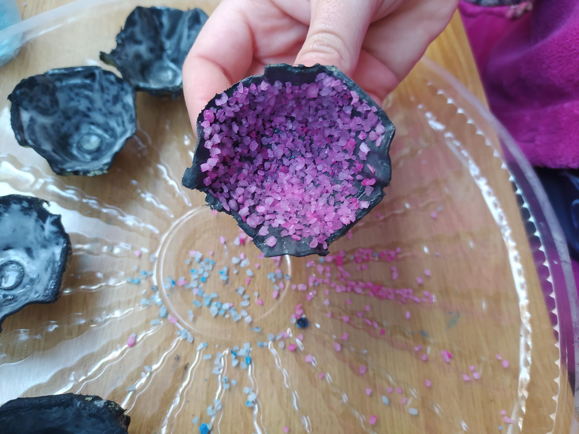 Geodes for Kids : 10 Steps (with Pictures) - Instructables
