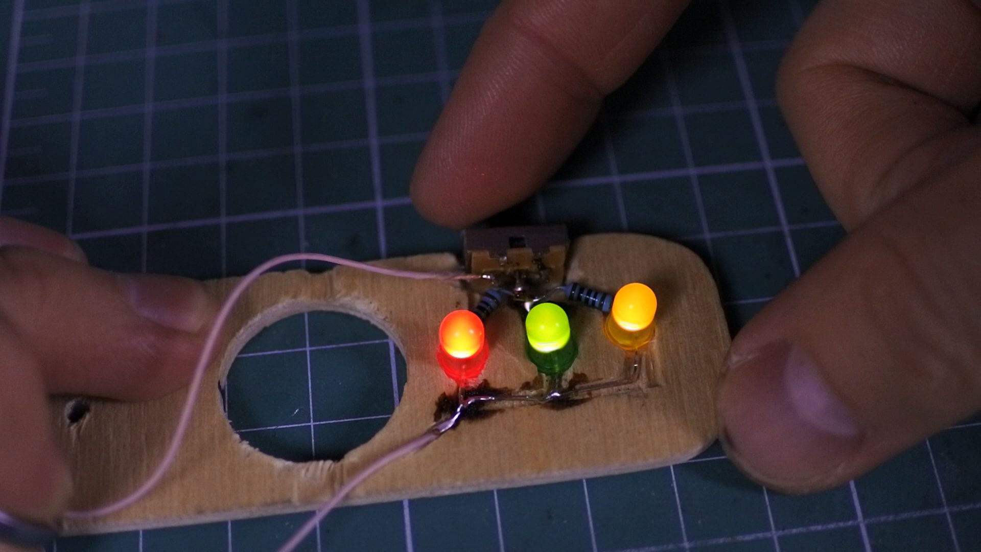 DIY LED Spinner : 7 Steps (with Pictures) - Instructables