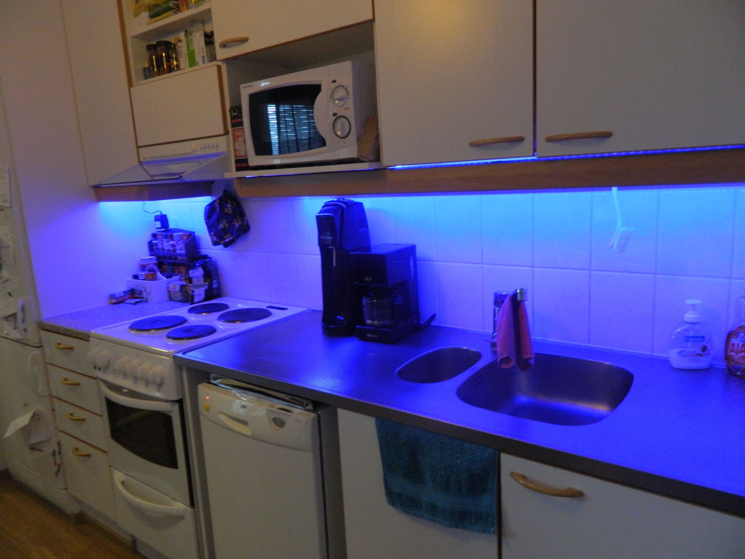Kitchen Led Bar Lights : 6 Steps - Instructables