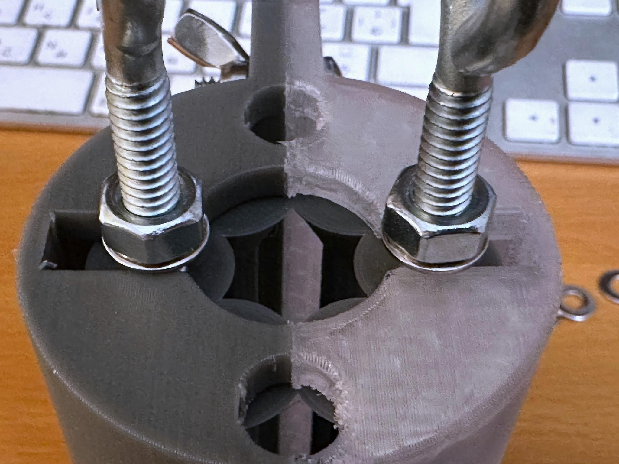 A Simple Way to Mold a Fluorescent Glue Sticks or Crayon Using Fusion ...