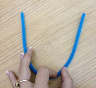 Create a Peace Sign From Pipe Cleaner! : 12 Steps - Instructables