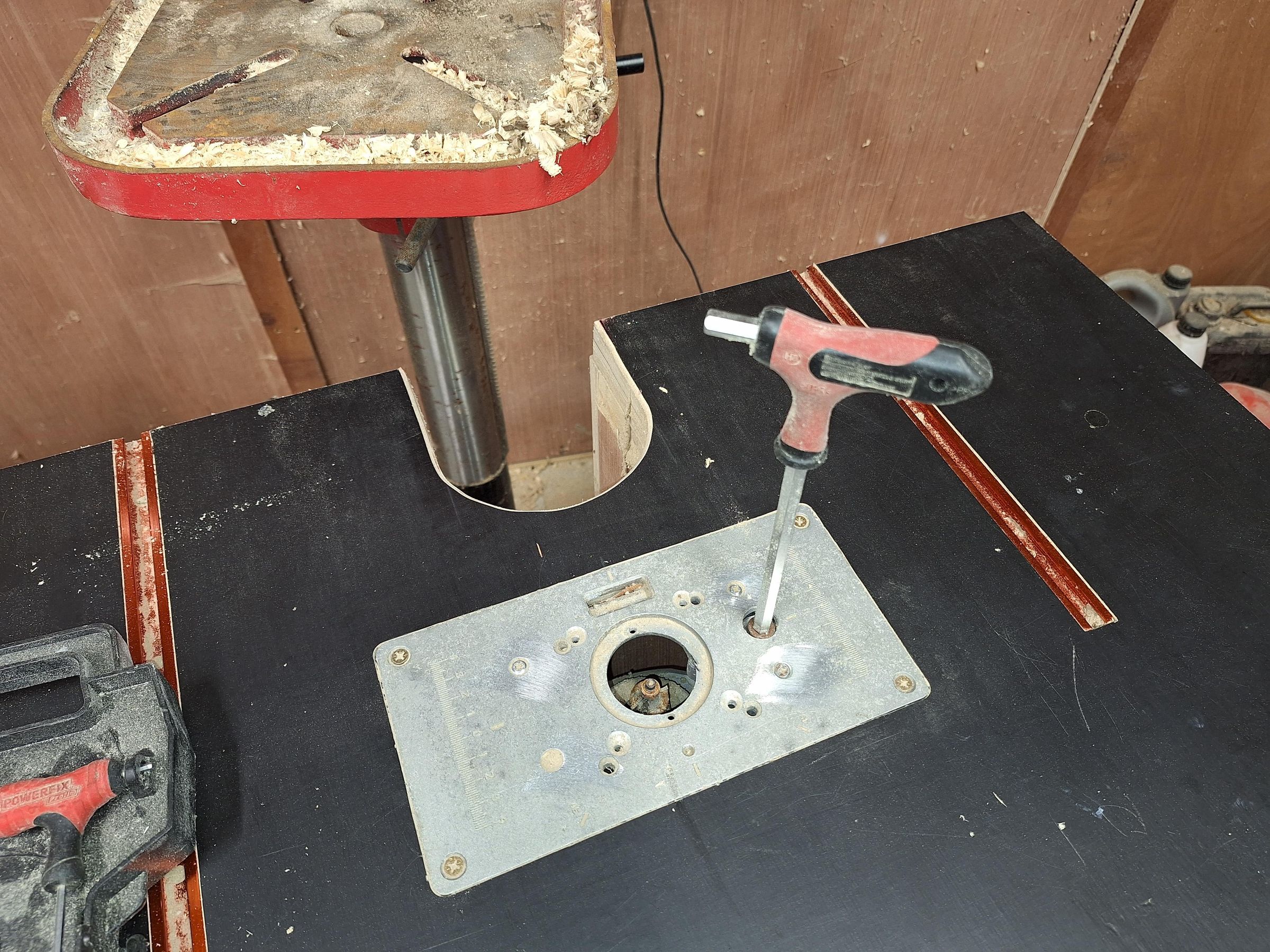 Multi-Function Router Table : 5 Steps - Instructables
