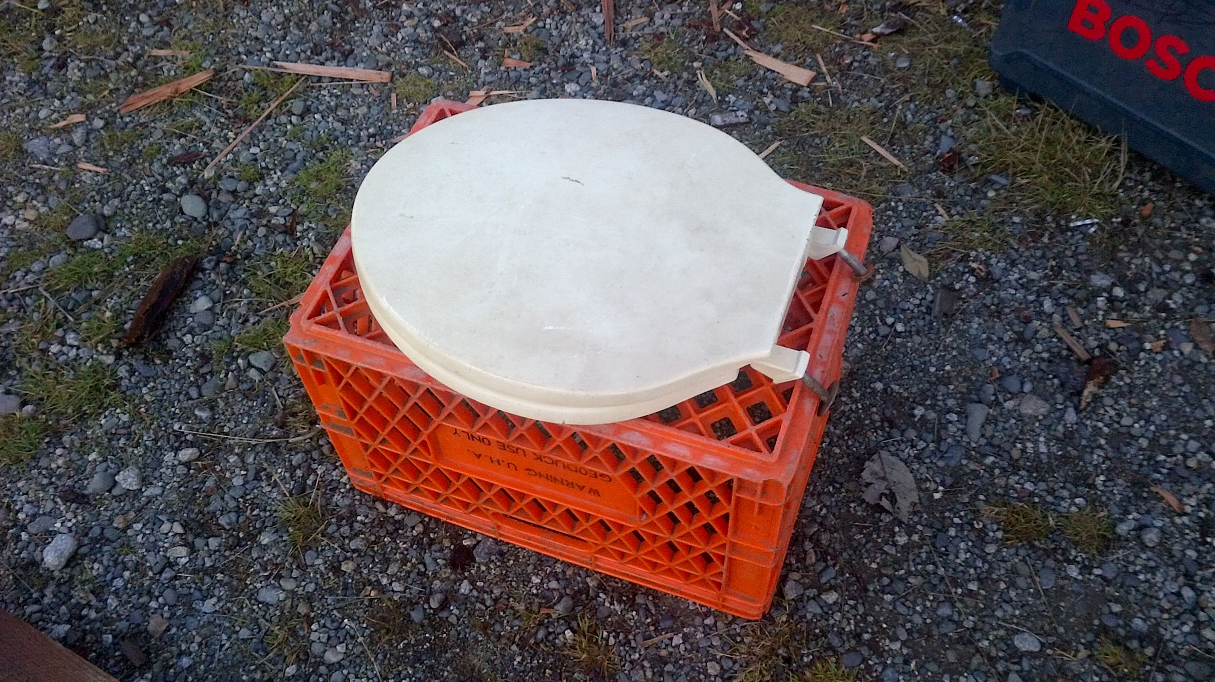 Bush Toilet : 5 Steps - Instructables
