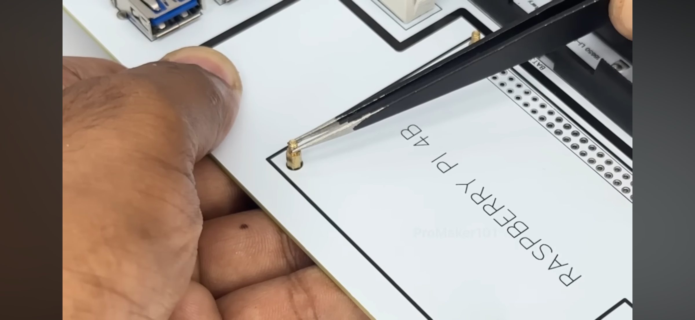 Portable DIY Electronics Workstation : 19 Steps (with Pictures ...