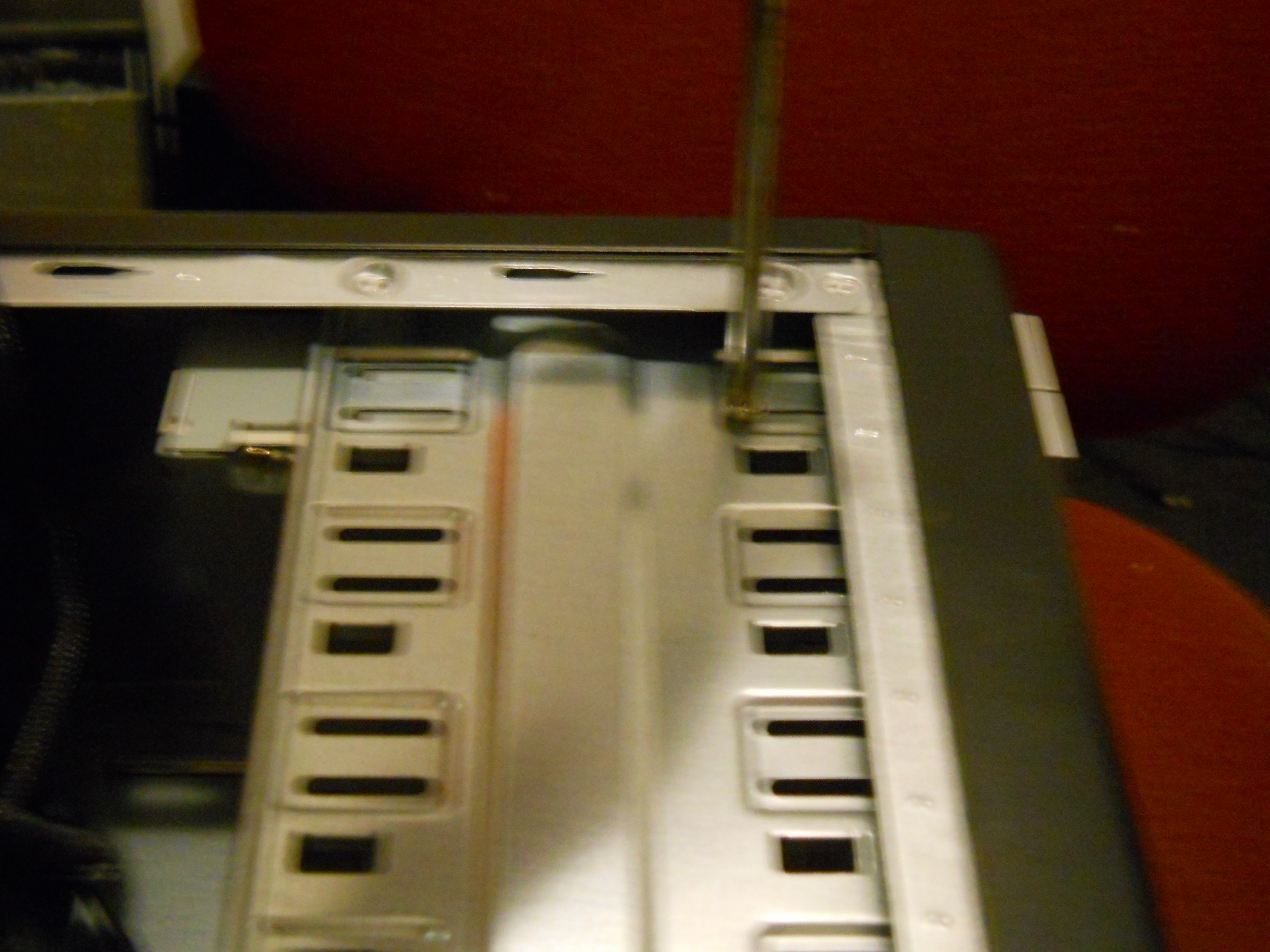 How to Build a Custom Computer! : 12 Steps - Instructables