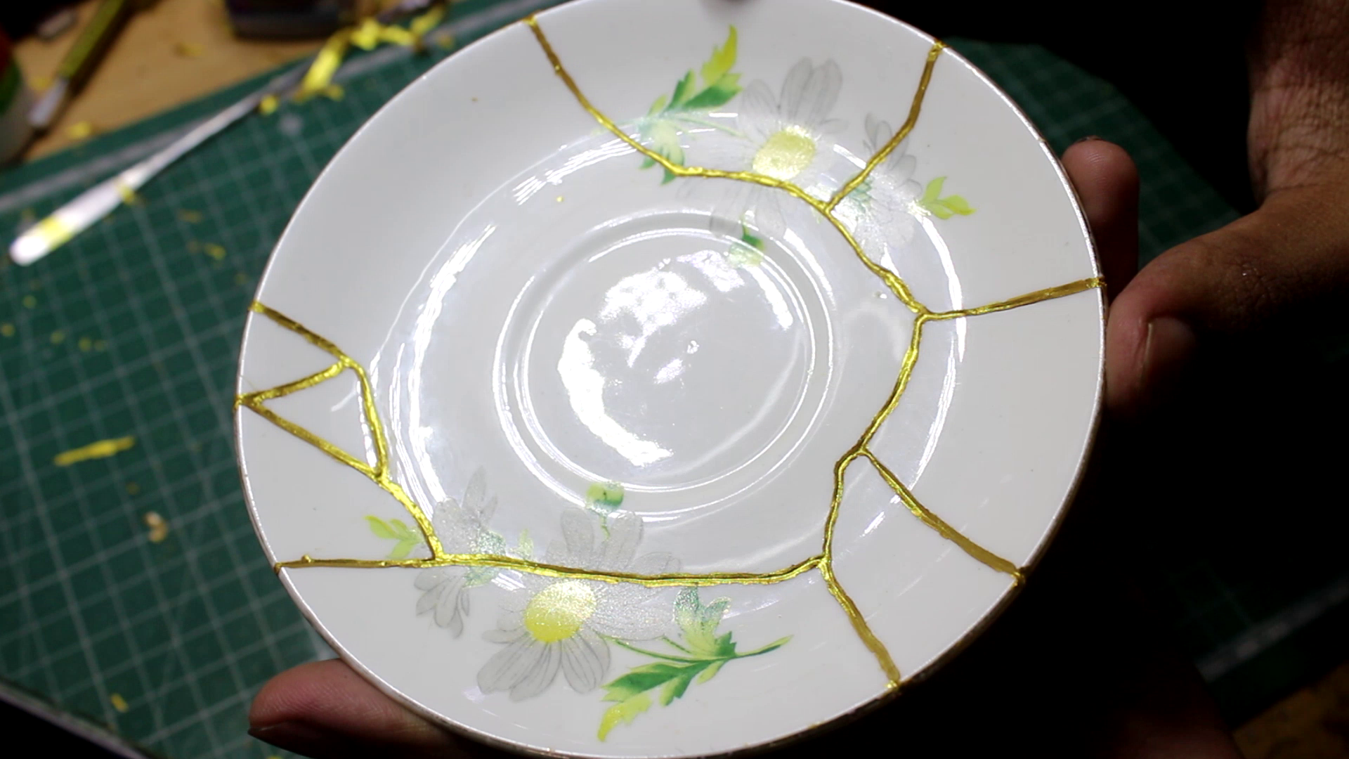 Repairing My Broken Dish With ' Kintsugi ' : 13 Steps (with Pictures) - Instructables