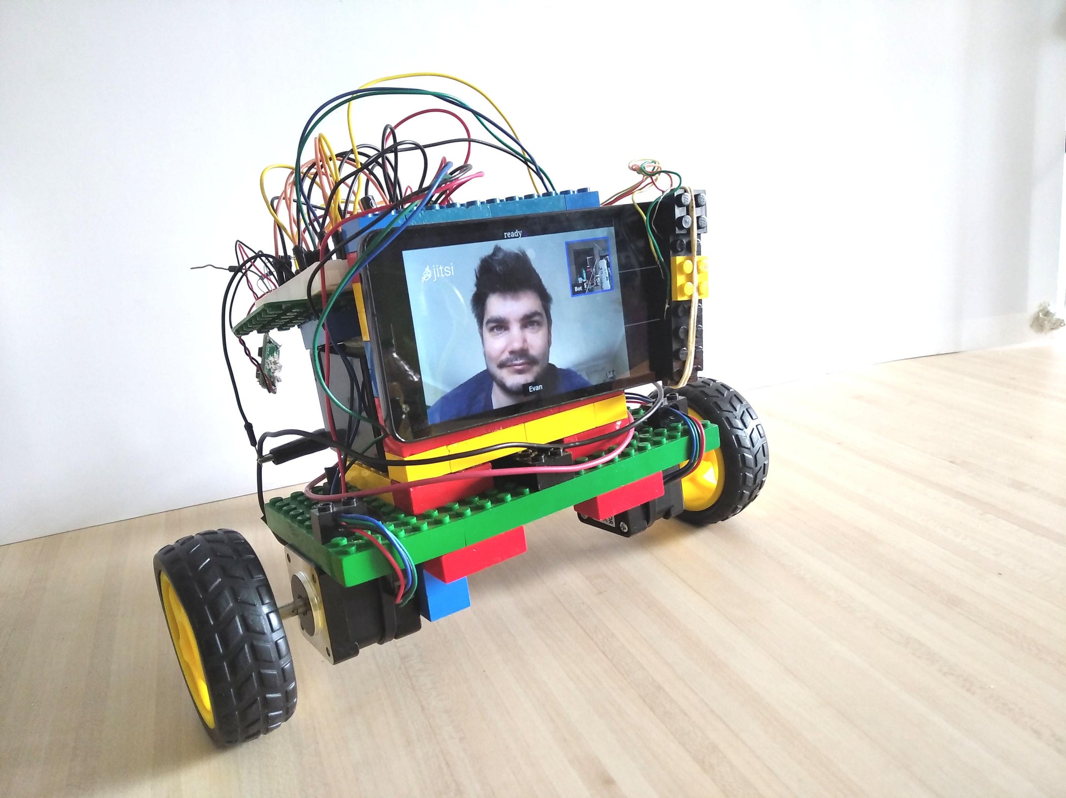 Open-Source Telepresence Bot - See, Speak and Drive Via the Web : 6 ...