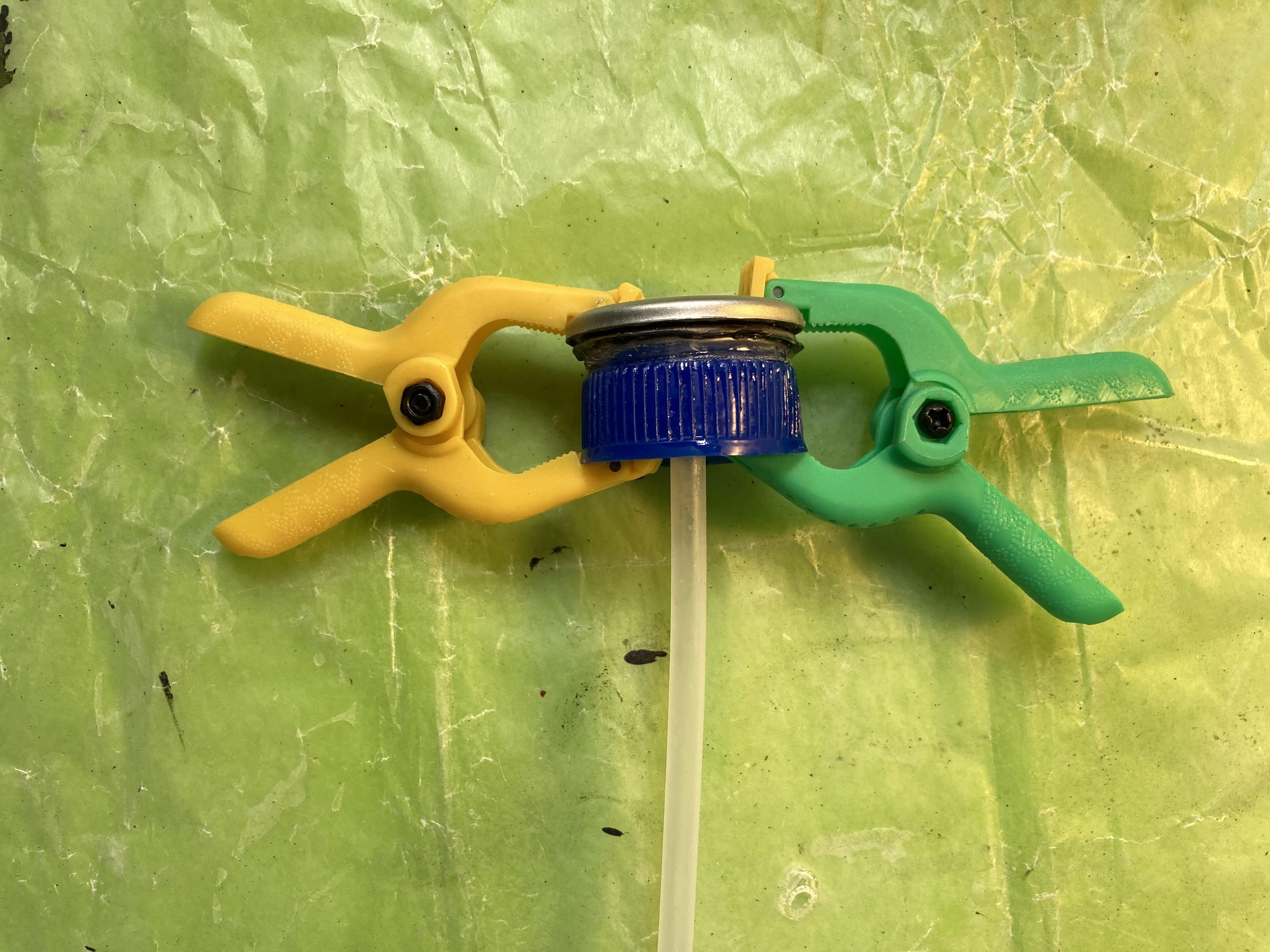 DIY Aerosol Sprayer - DIY Spray Paint : 8 Steps - Instructables
