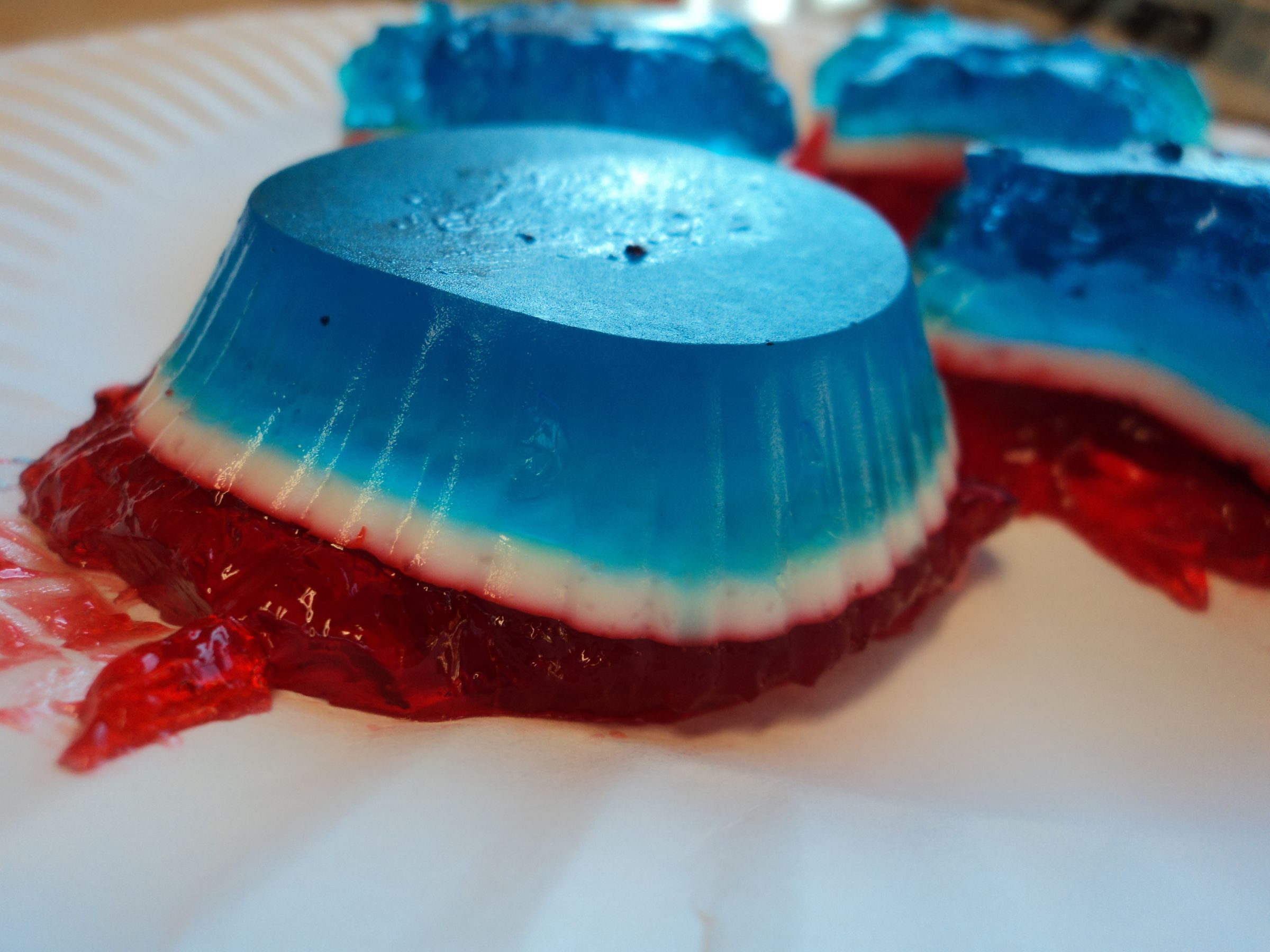 Red White and Blue Jello Shots : 5 Steps (with Pictures) - Instructables