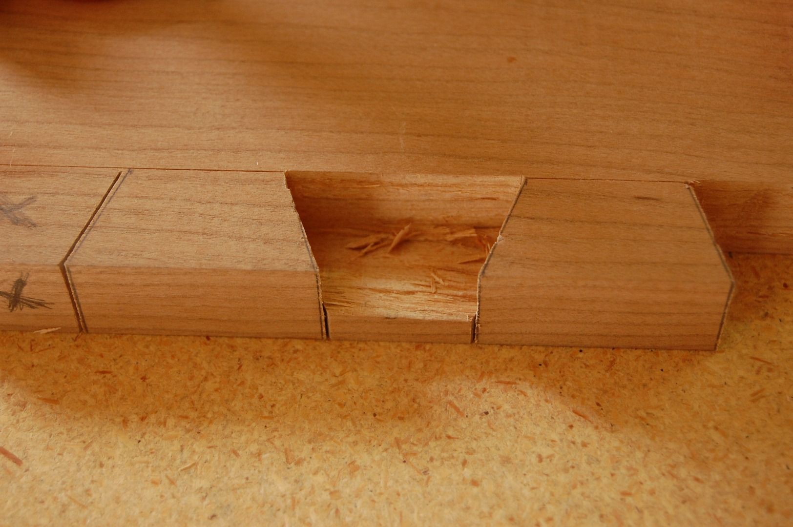 Hand Cut Dovetails for Dummies : 10 Steps (with Pictures) - Instructables