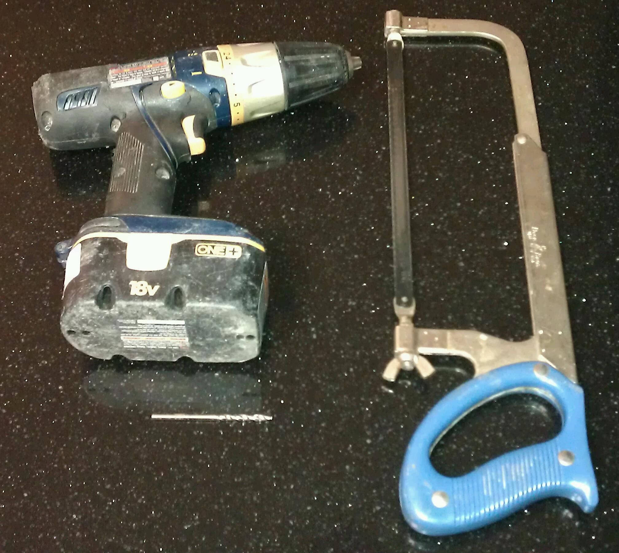 Projector Ceiling Mount for Hitachi Dukane : 6 Steps - Instructables