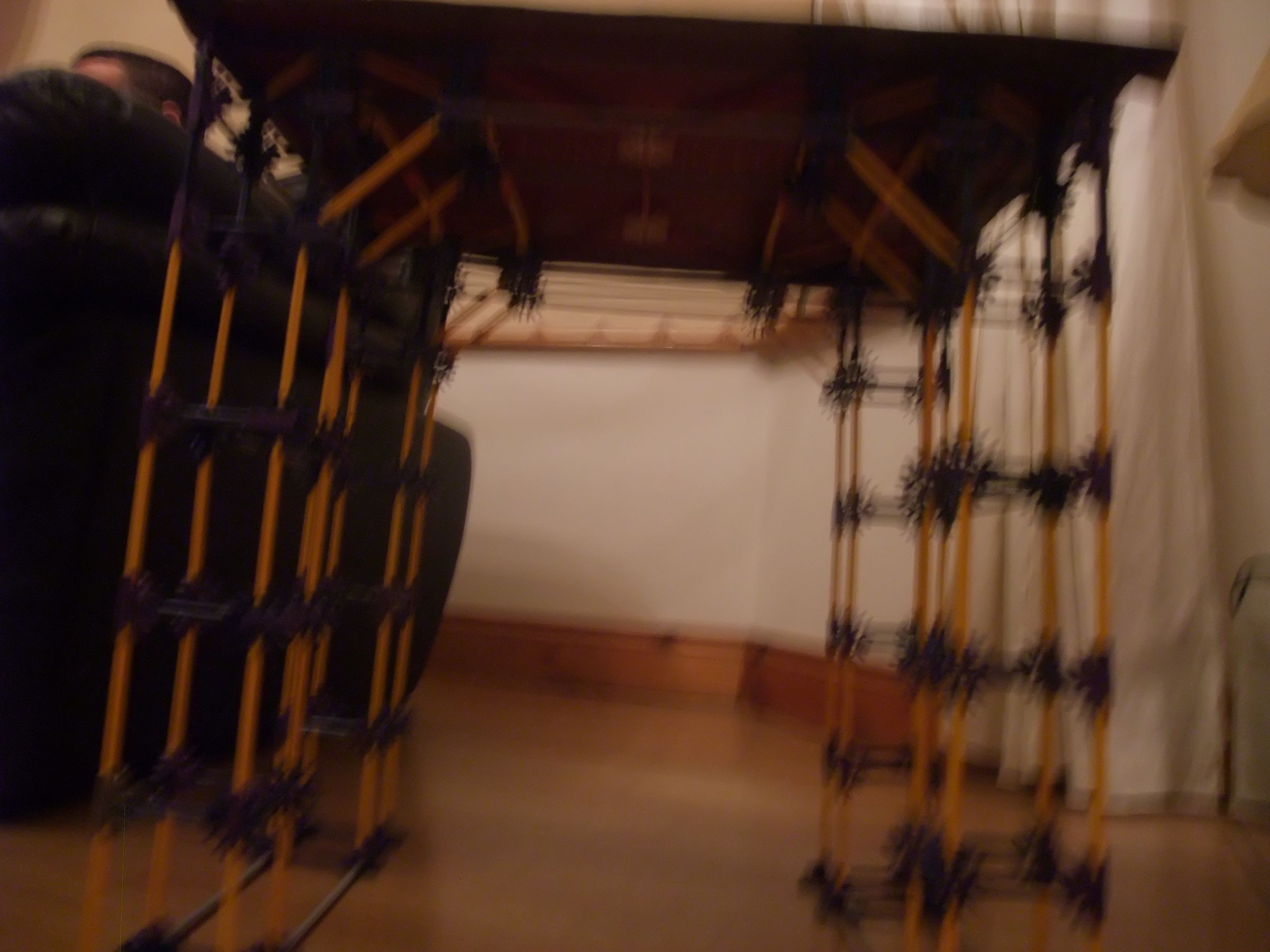 Knex Table - Instructables