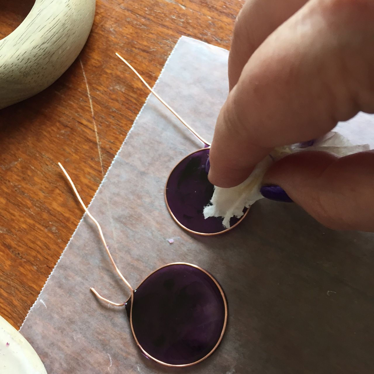 Purple Resin Wire Earrings : 12 Steps (with Pictures) - Instructables