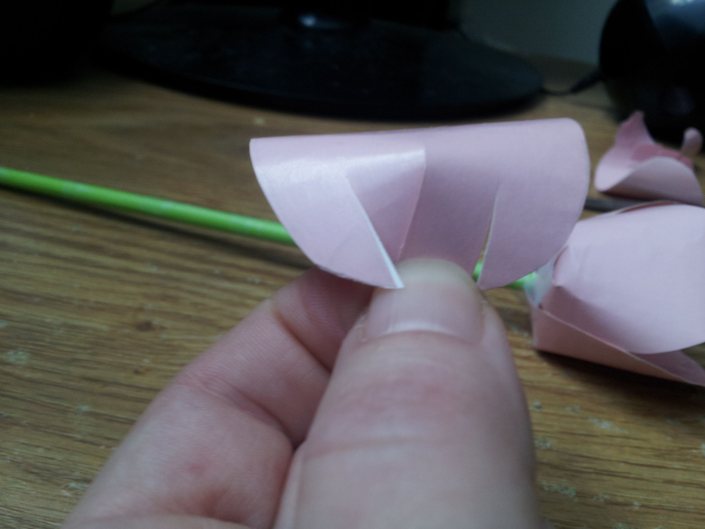 Make Realistic Paper Tulips : 5 Steps (with Pictures) - Instructables