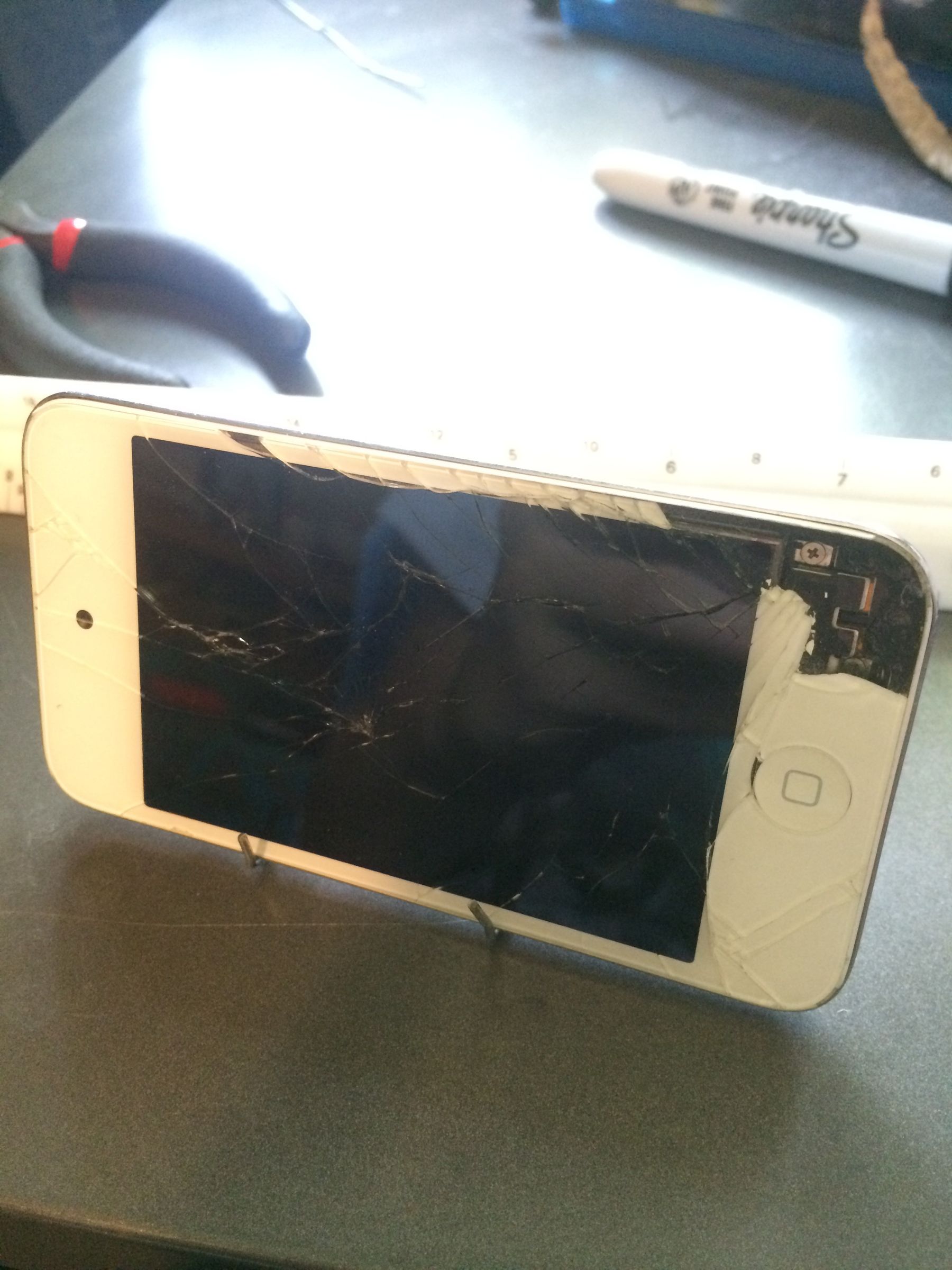 Paper Clip Iphone Stand : 5 Steps - Instructables