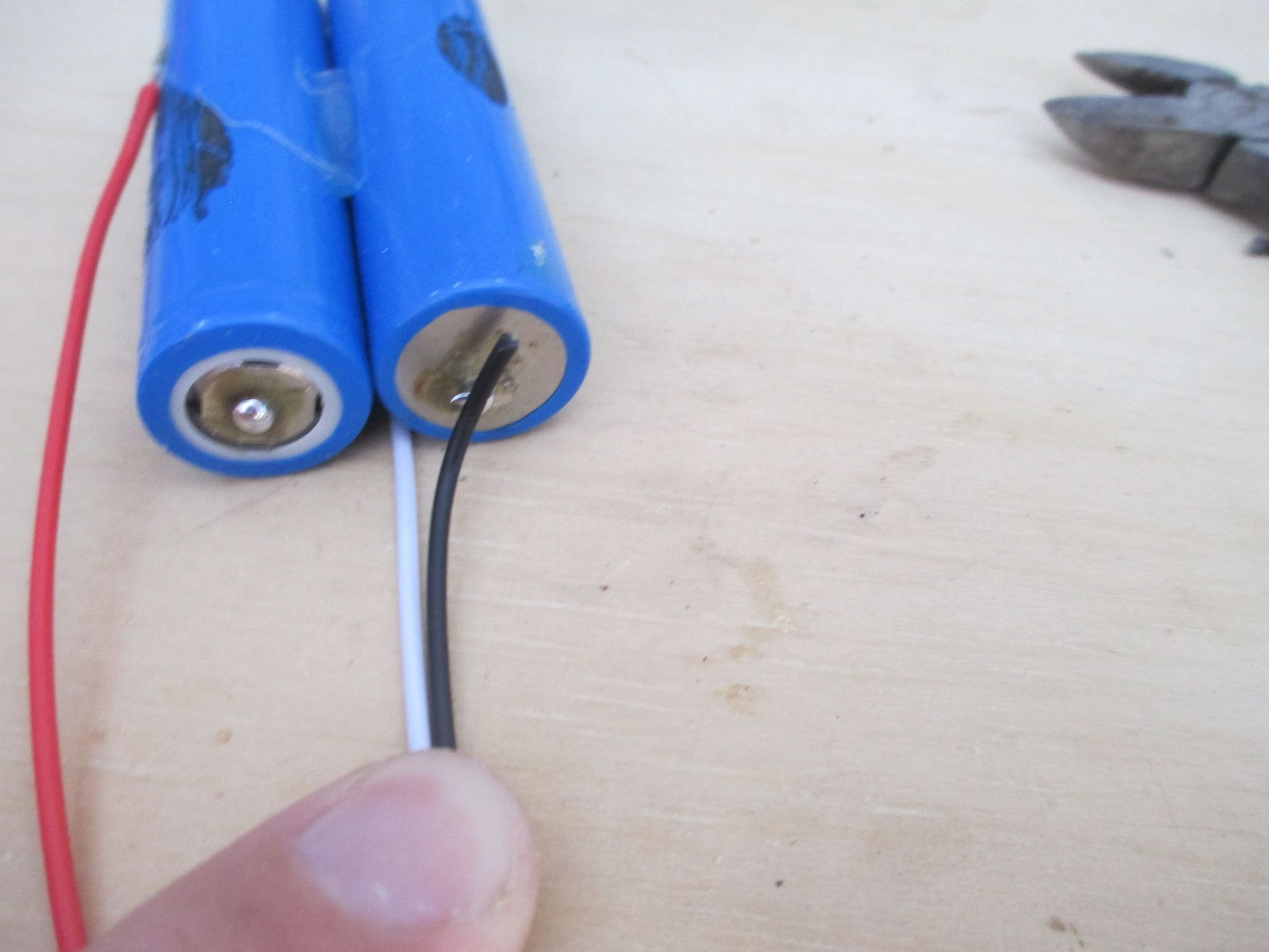 DIY Multi-Cell Battery Pack : 4 Steps - Instructables