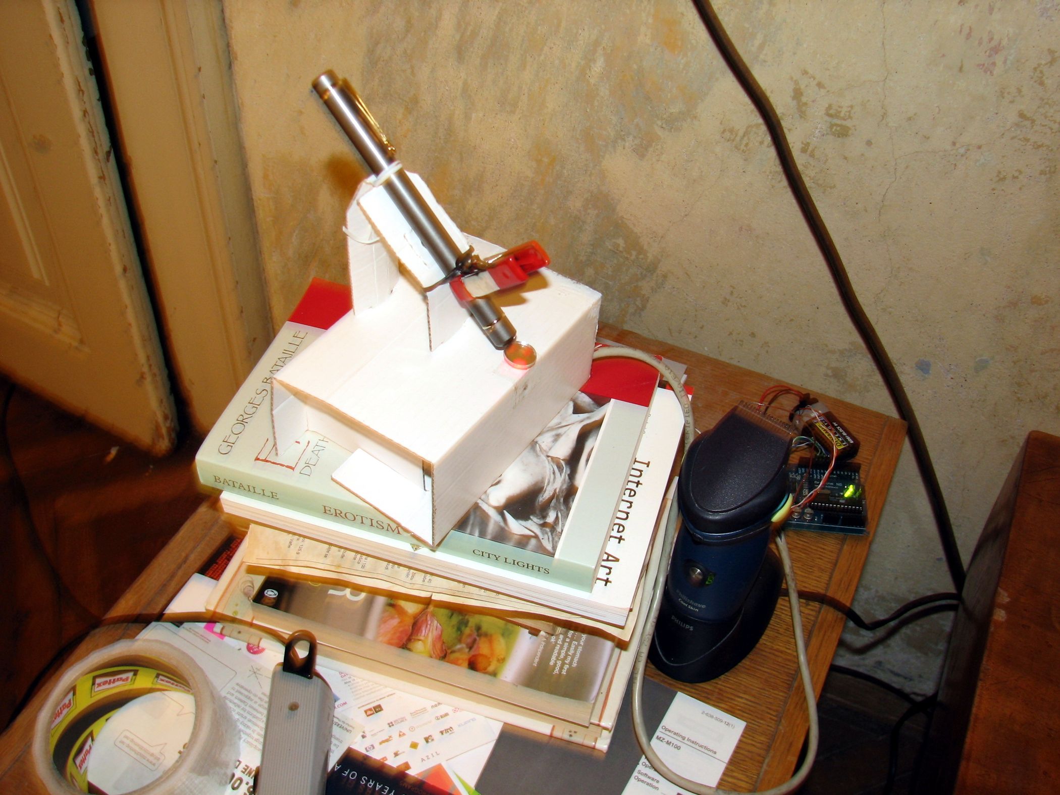 Micro LASER Show With a CD Lens Mechanism : 9 Steps (with Pictures ...