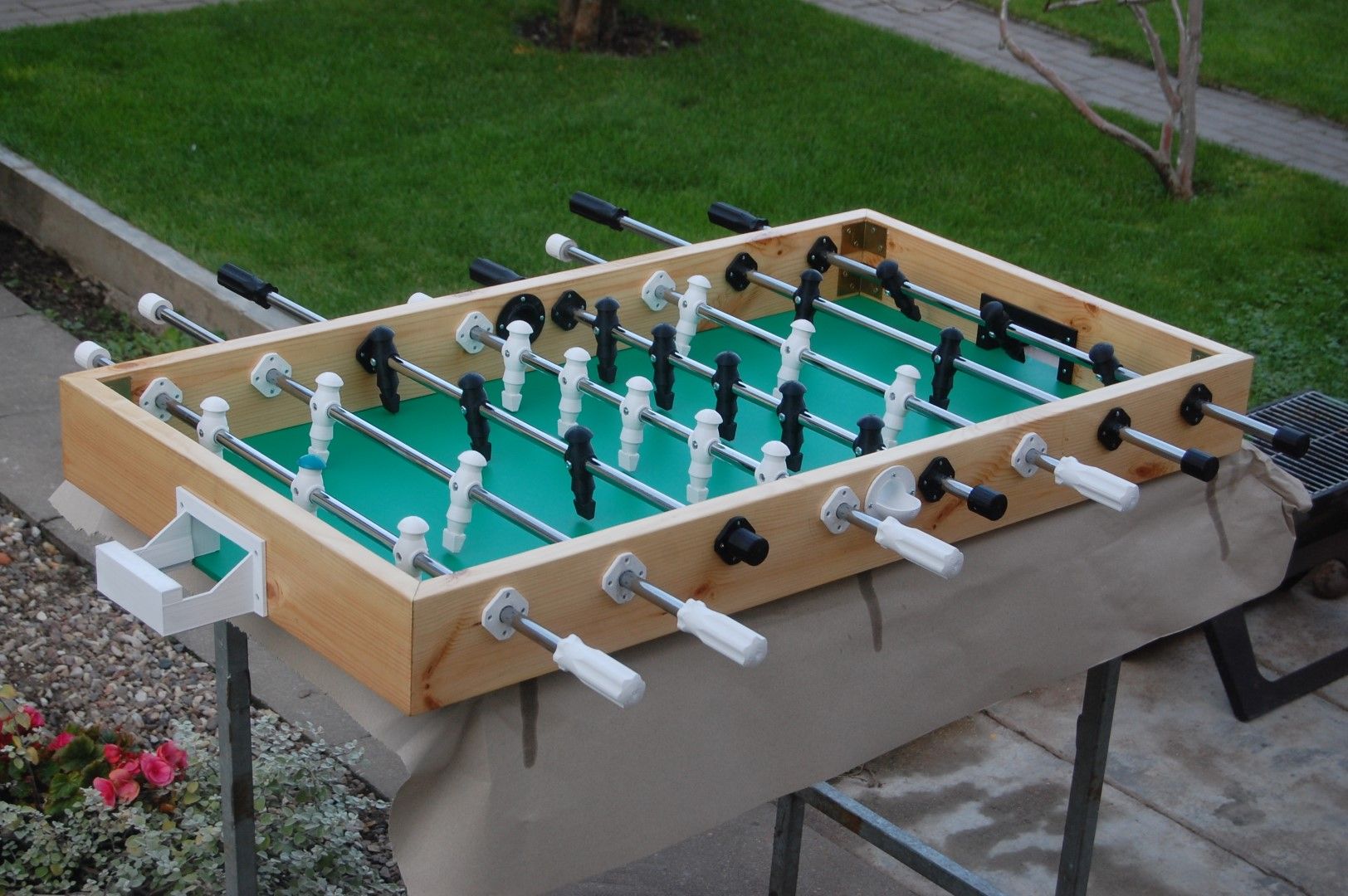 Build Your Own Foosball Table : 12 Steps (with Pictures) - Instructables
