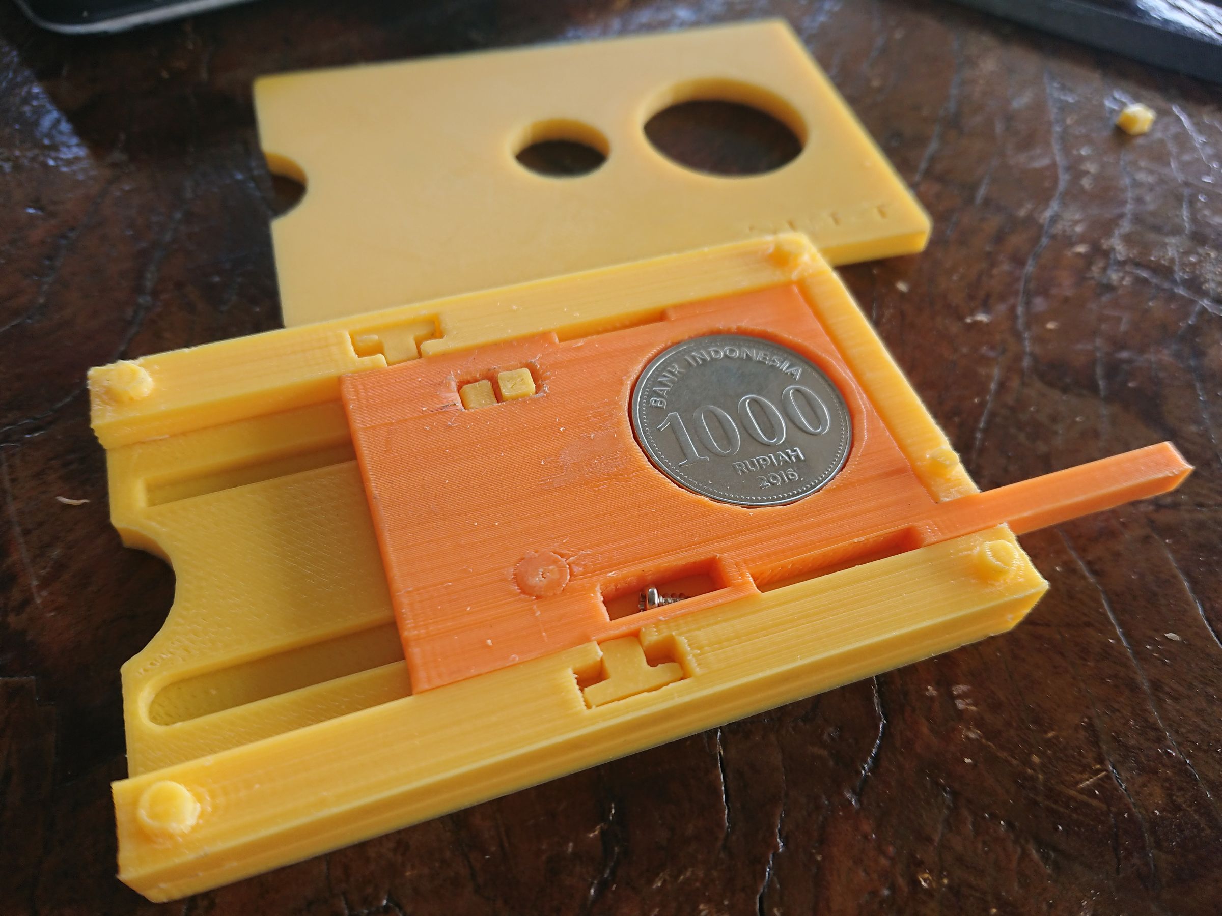 NUT-T Coin Trap : 7 Steps (with Pictures) - Instructables