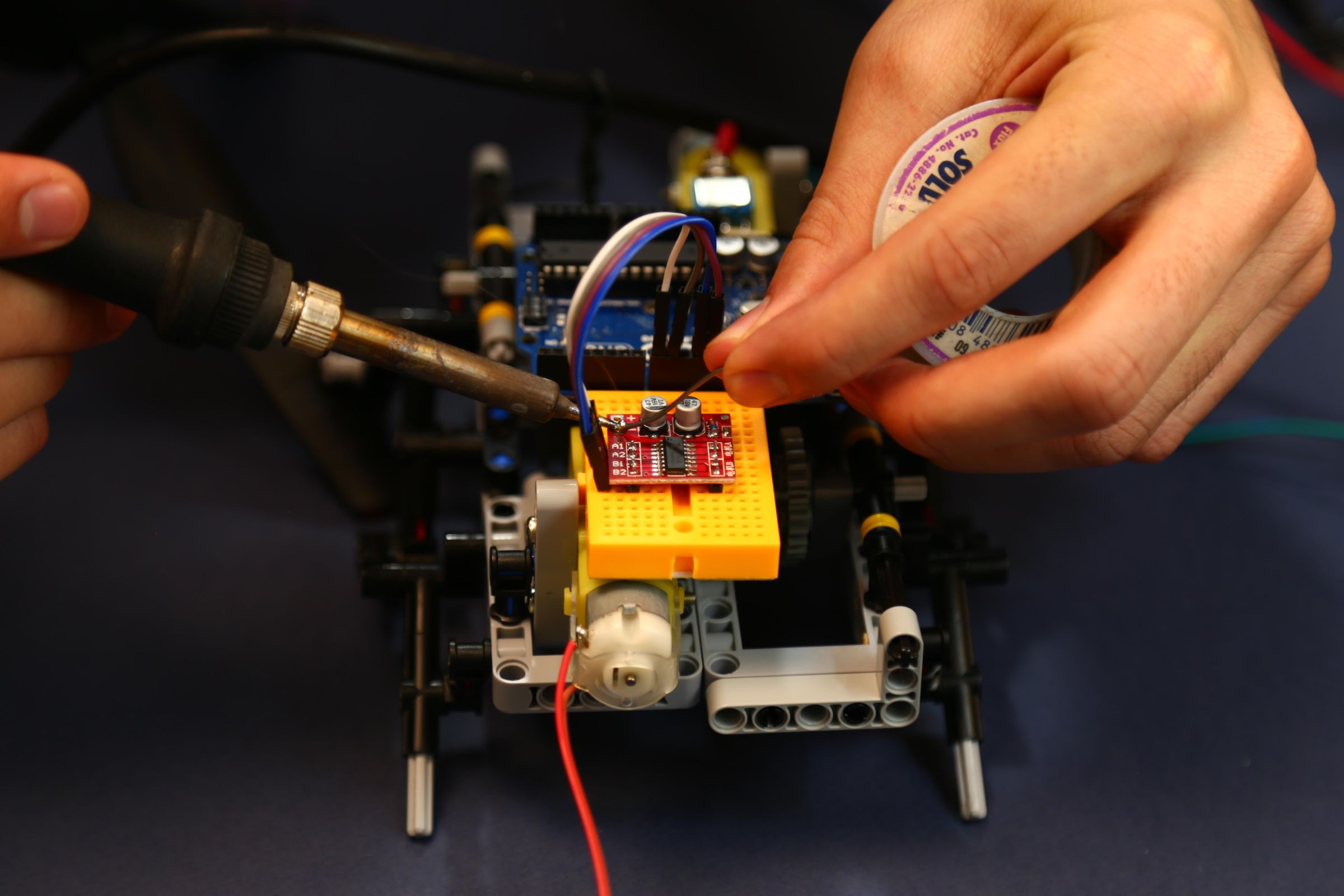 A DIY Hexapod Robot With Arduino, 3D Printed, and Lego-compatible Parts ...